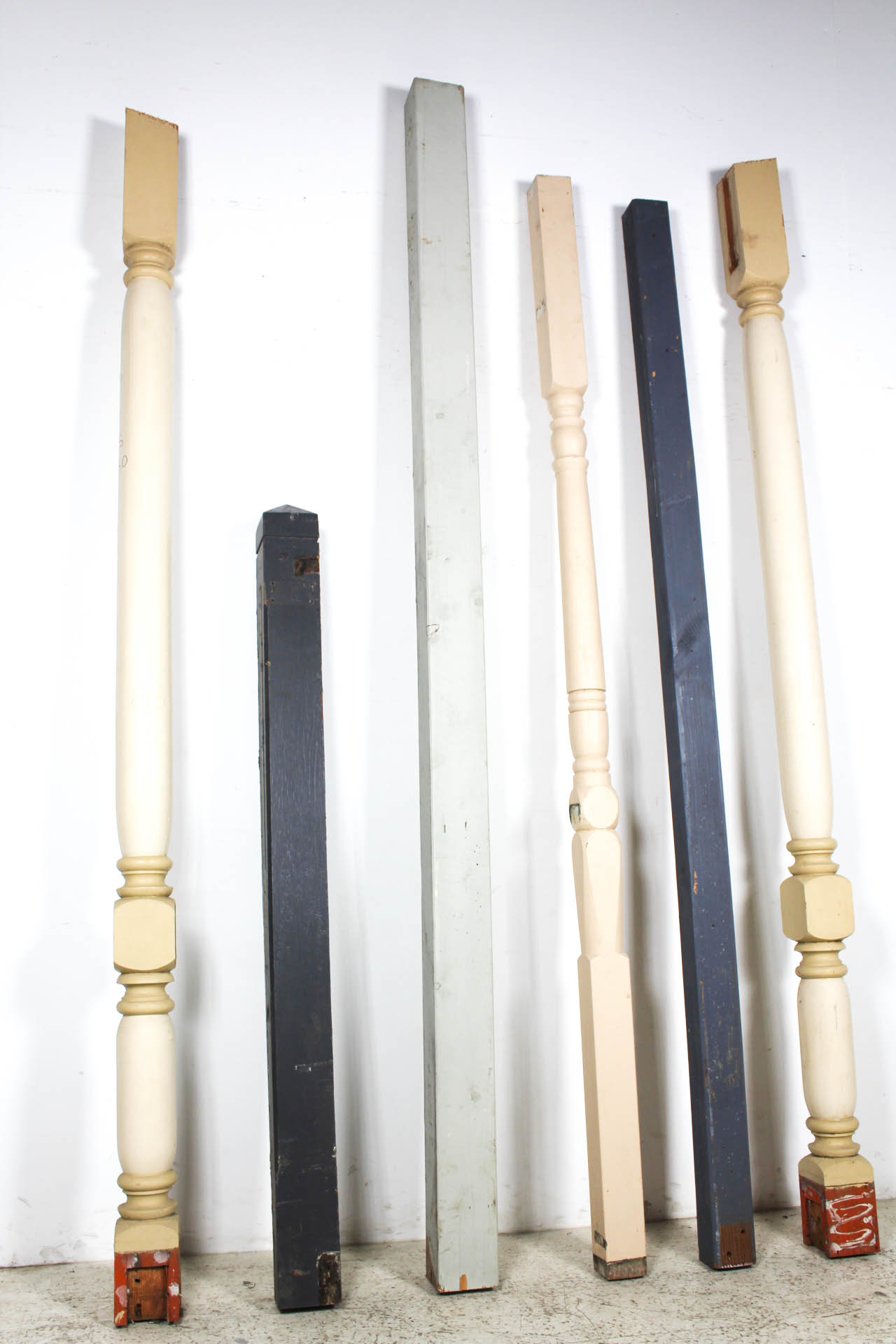 Recycled Timber Posts | Renovators Paradise - Recycled Timber Victoria