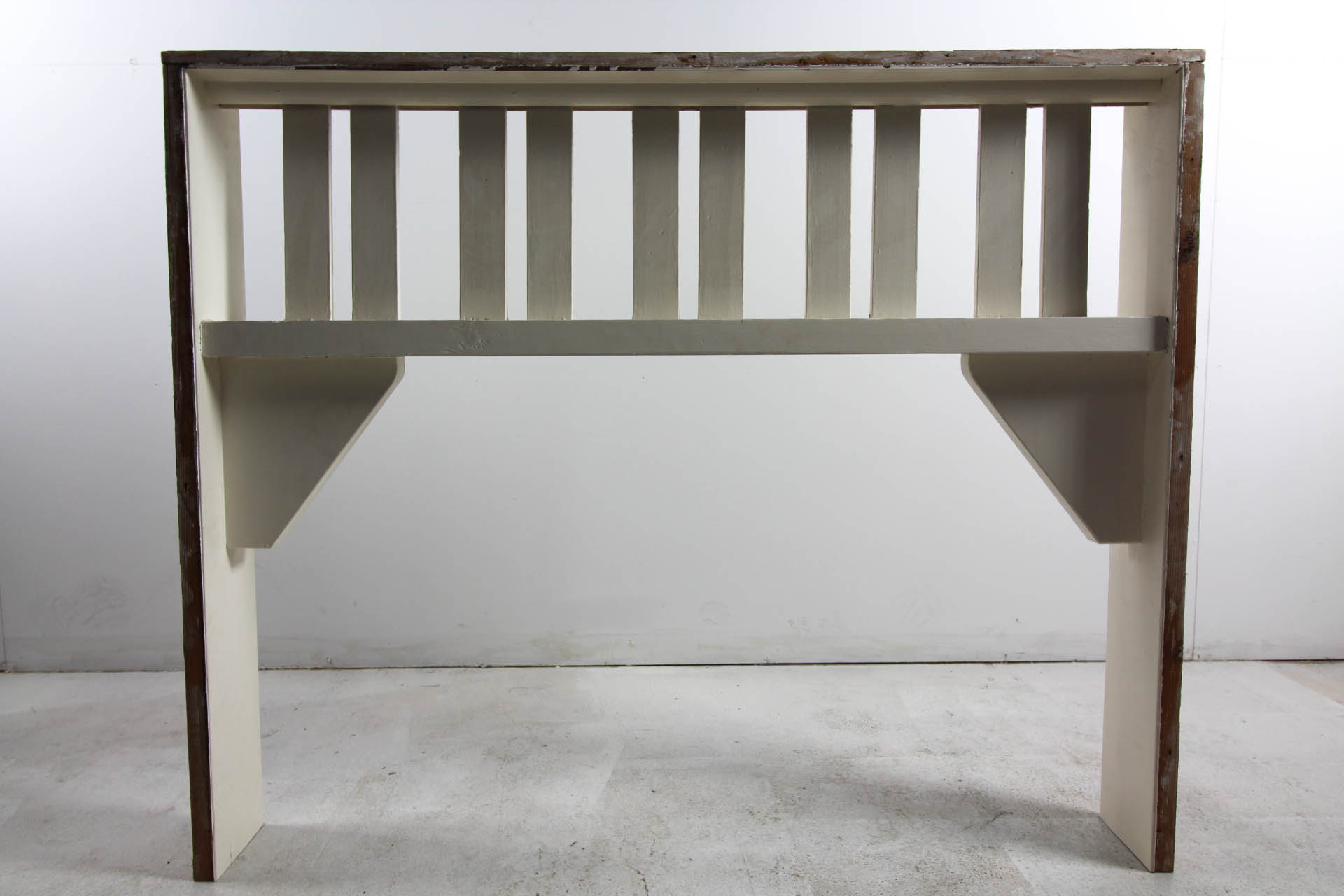 Hallway Timber Fretwork | Renovators Paradise