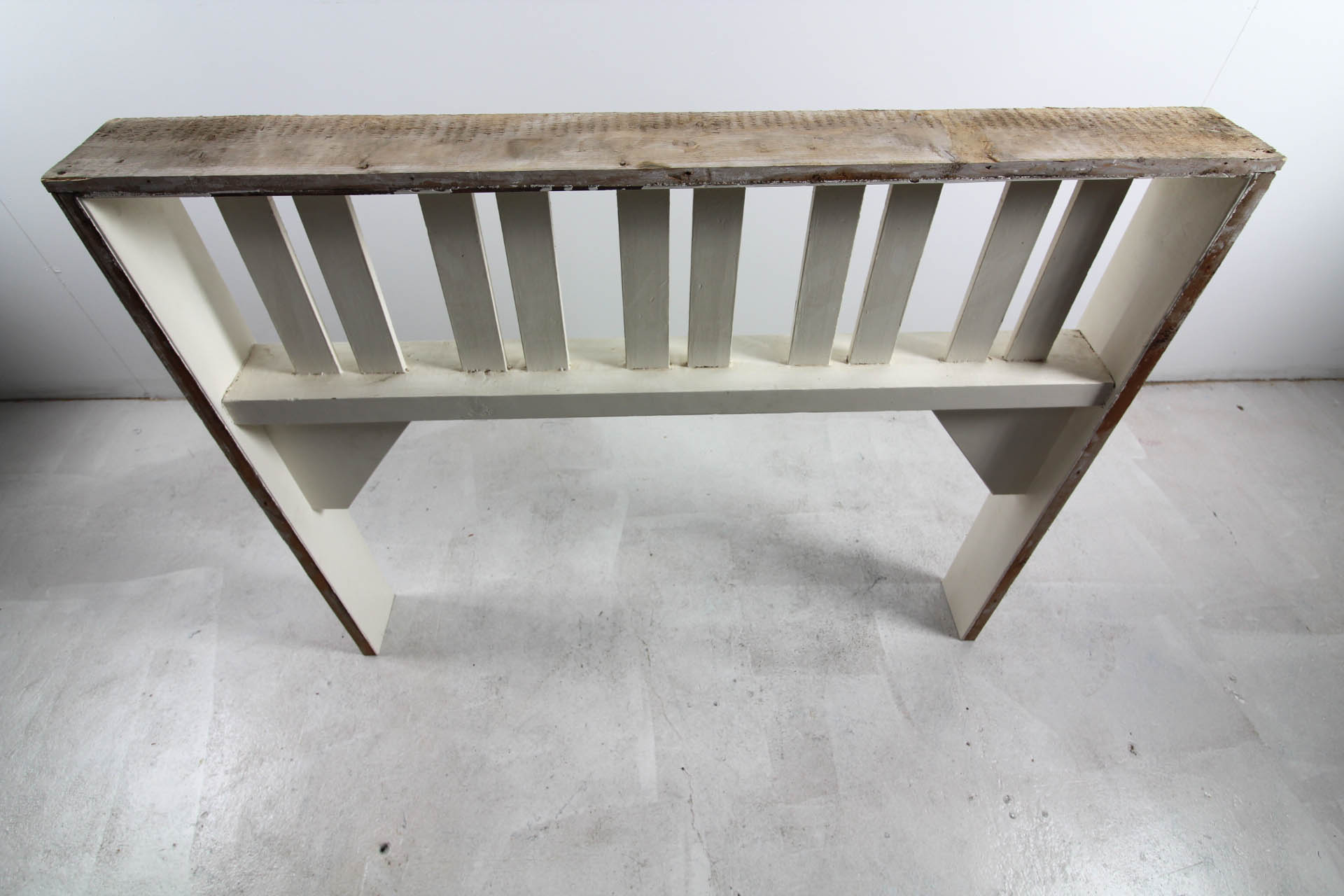 Hallway Timber Fretwork | Renovators Paradise