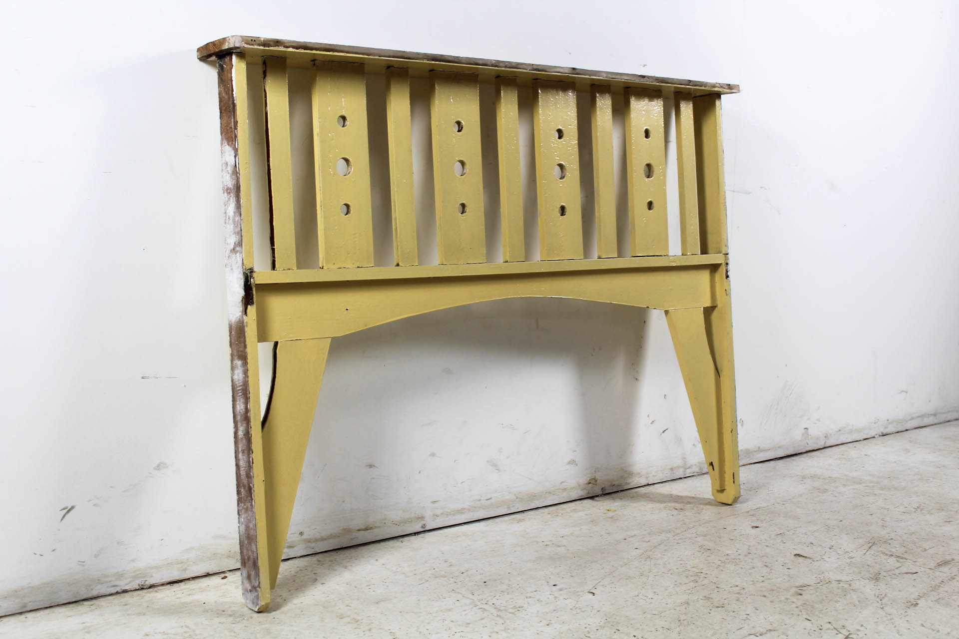 Hallway Timber Fretwork | Renovators Paradise