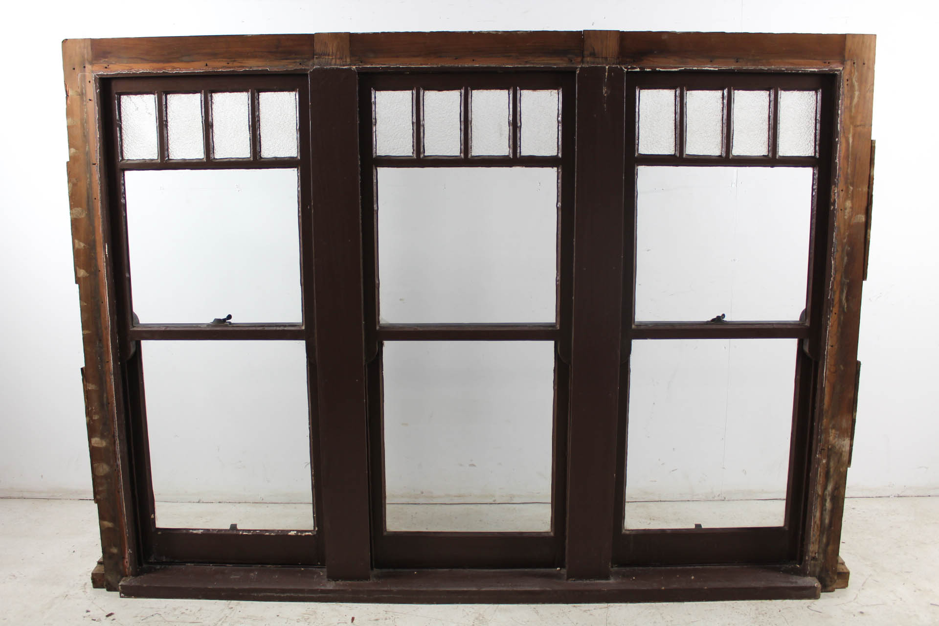 Feature Triple Hung Window | Renovators Paradise