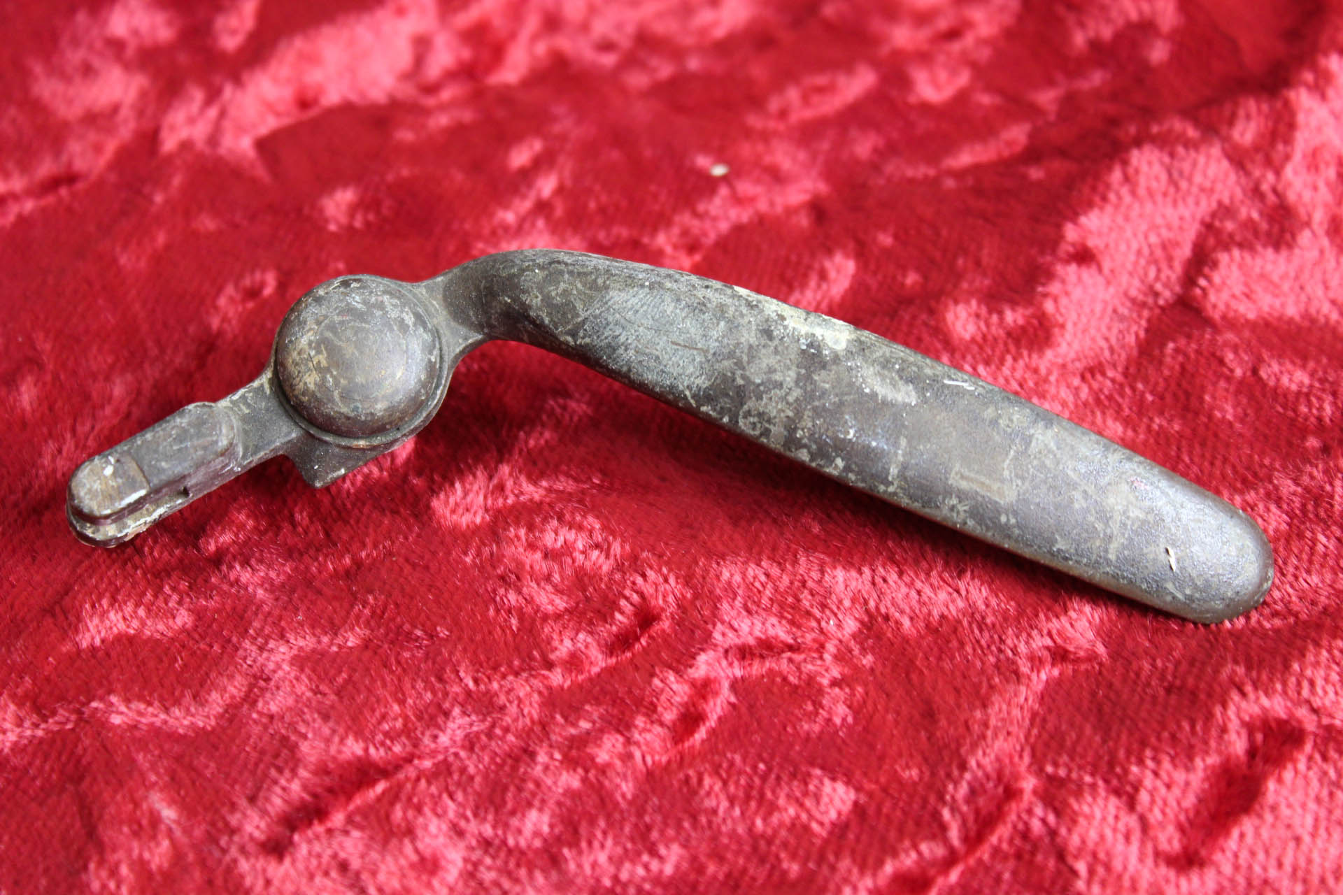 Steel Window Latches | Renovators Paradise - Vintage Hardware