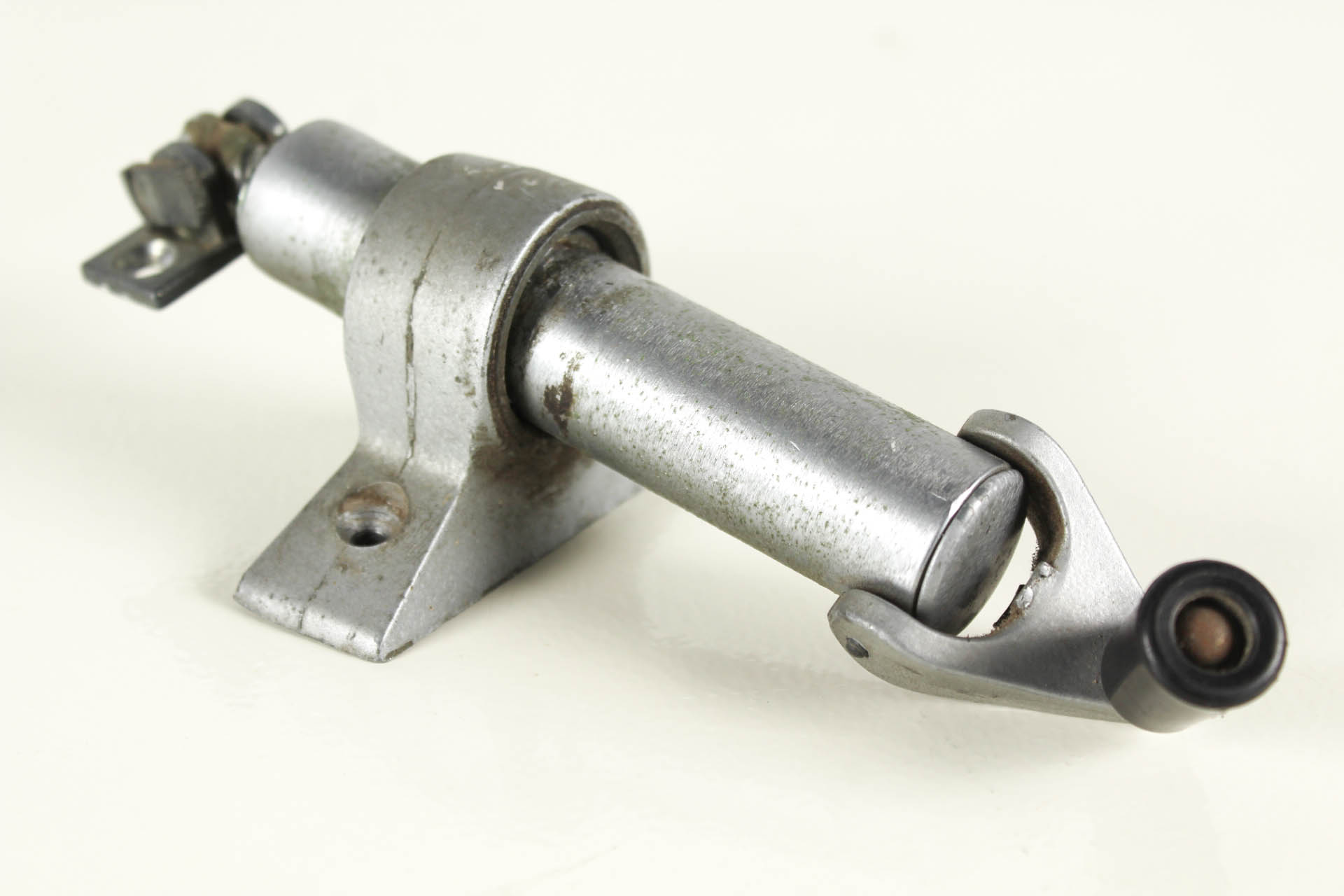 Steel Window Winders | Renovators Paradise - Period Window Winders