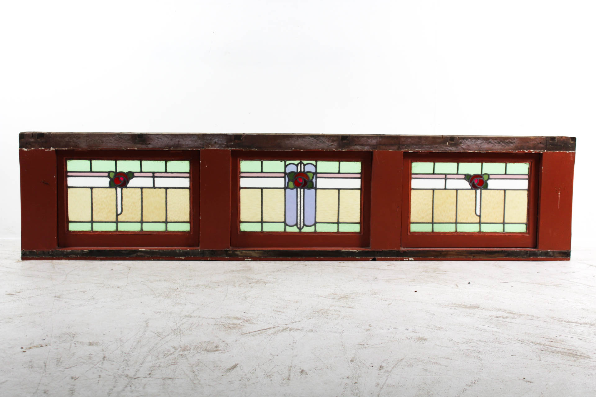Stunning Highlight Window | Renovators Paradise - Second Hand