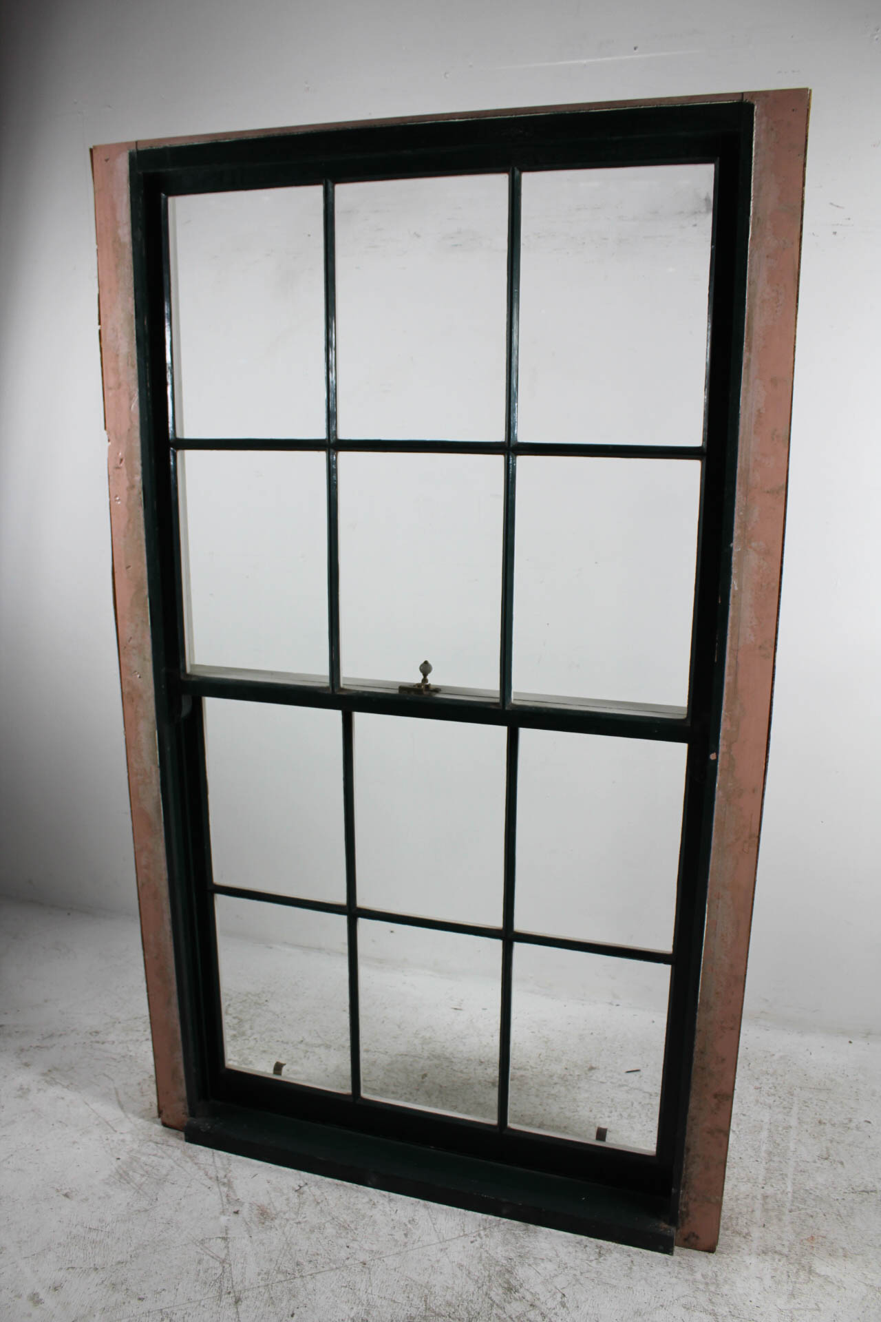 Huge Colonial Sash Window | Renovators Paradise