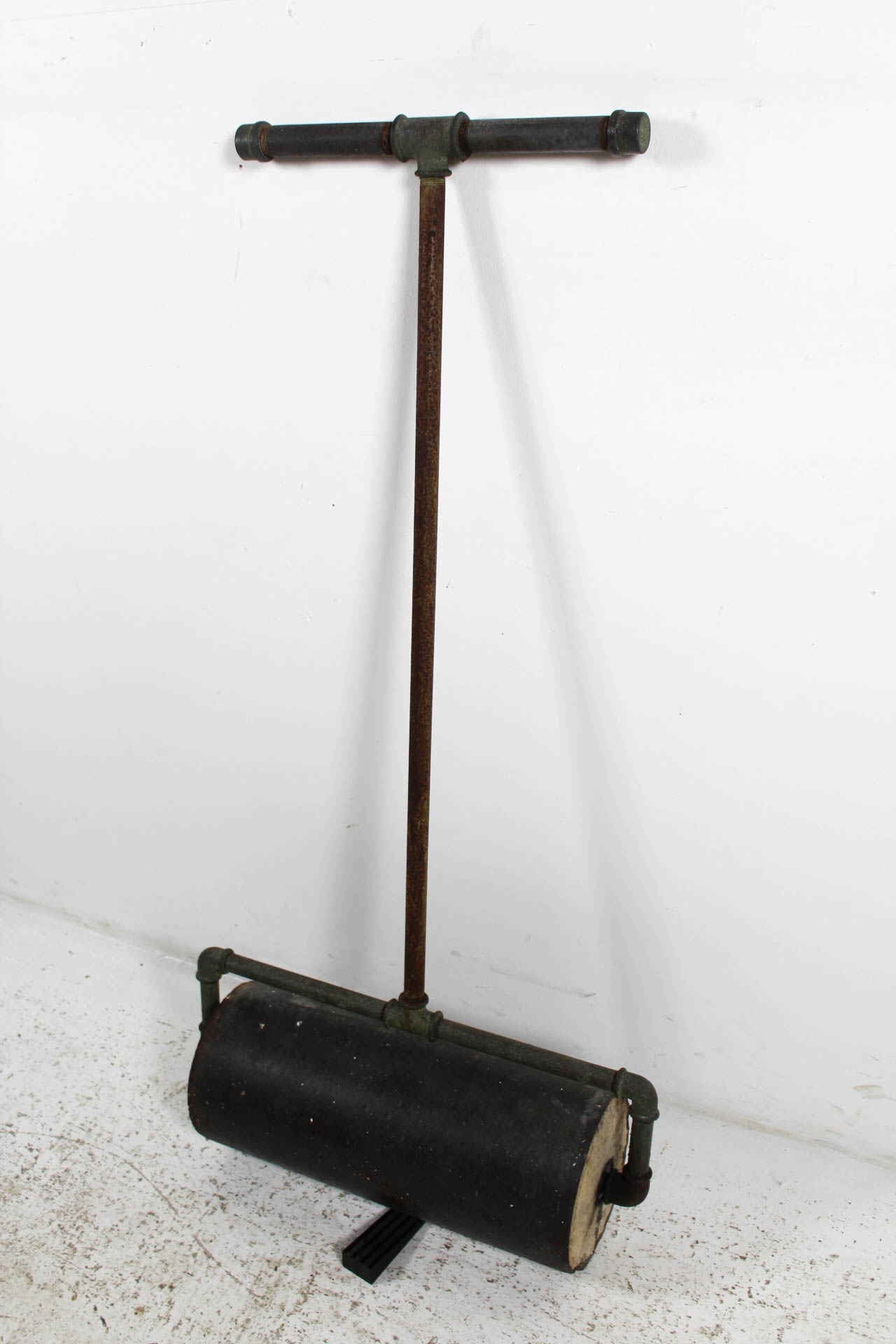 The Master Roller | Renovators Paradise - Old Stuff