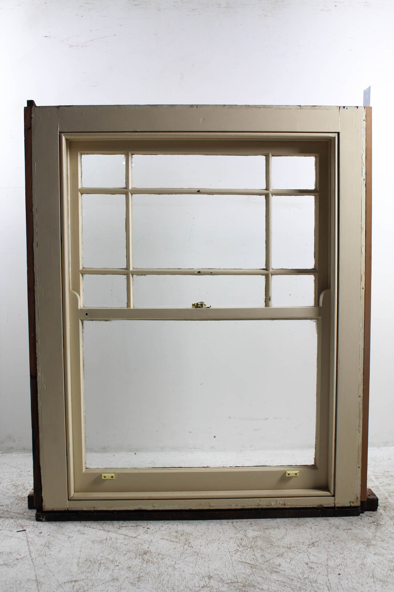 Vestibule Single Hung Window | Renovators Paradise Singlehung Window