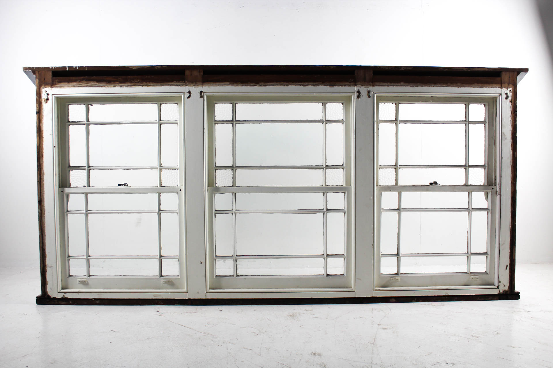 Triple Hung Deco Windows | Renovators Paradise - Recycled