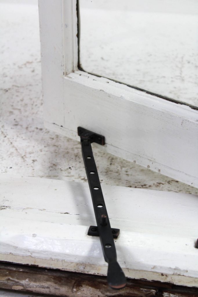 Kew Cal Bung Window | Renovators Paradise - Recycled Windows