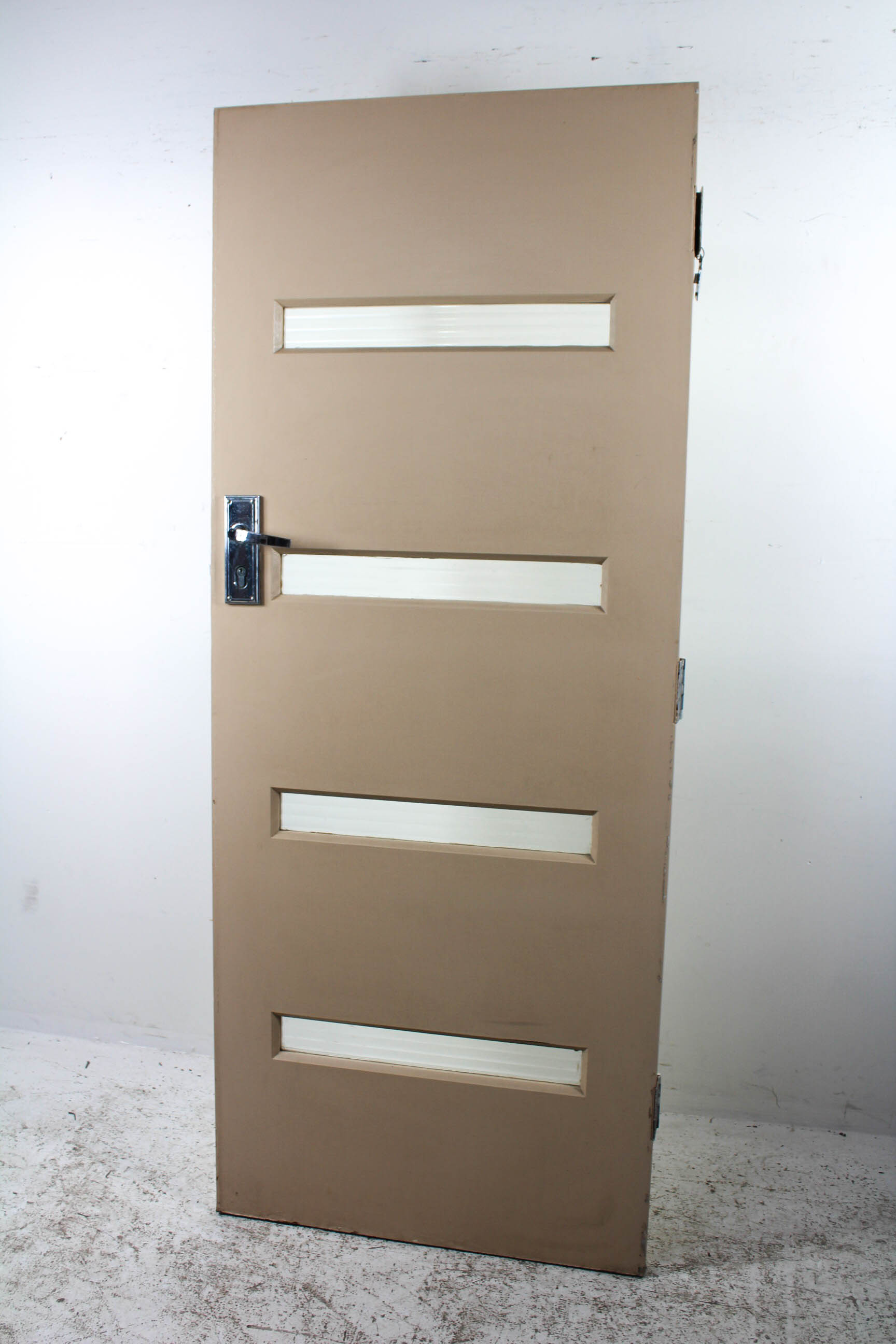 Heavy Duty Front Door | Renovators Paradise - Cheap Doors