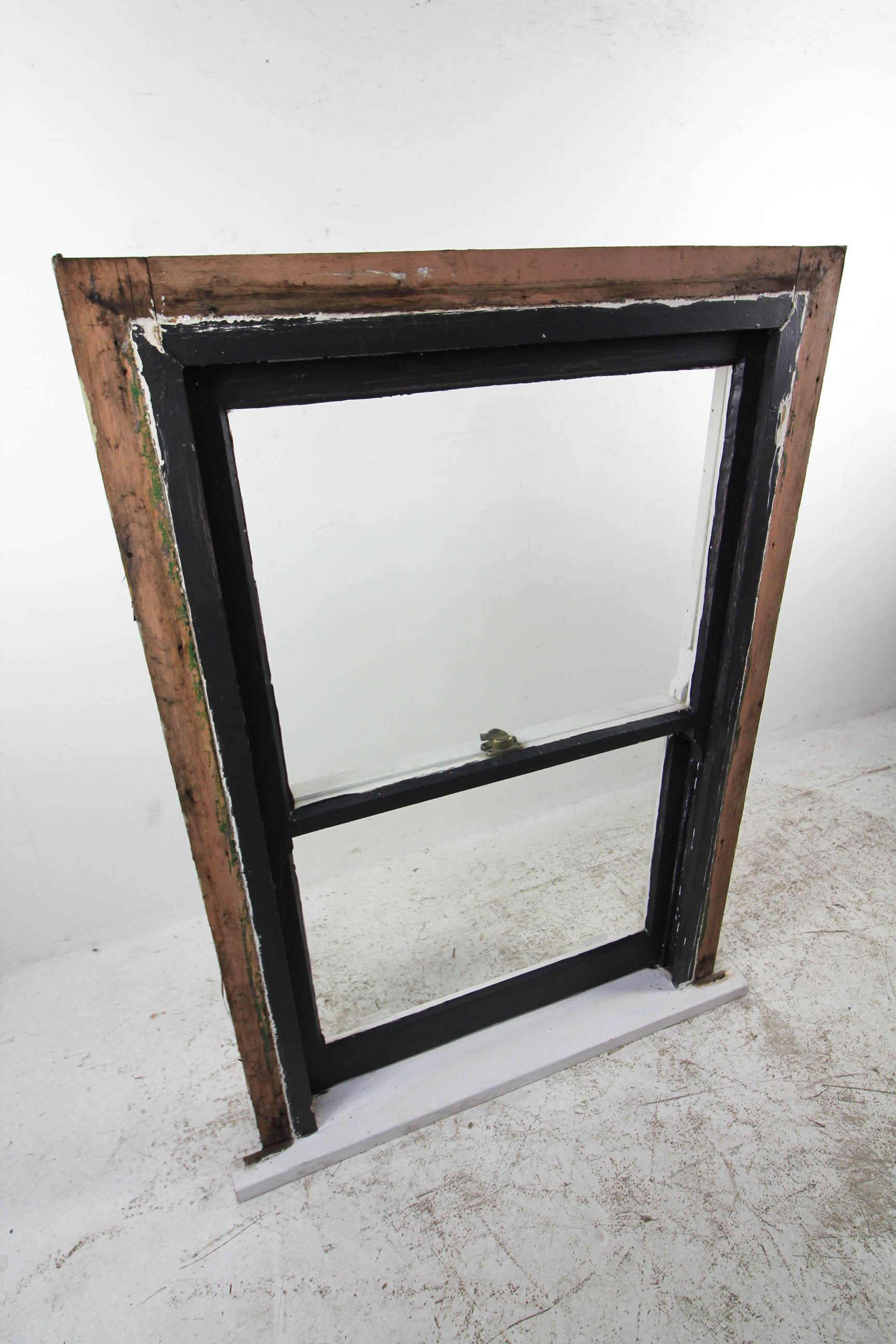 Weatherboard Sill Sash Window | Renovators Paradise - Classic Windows