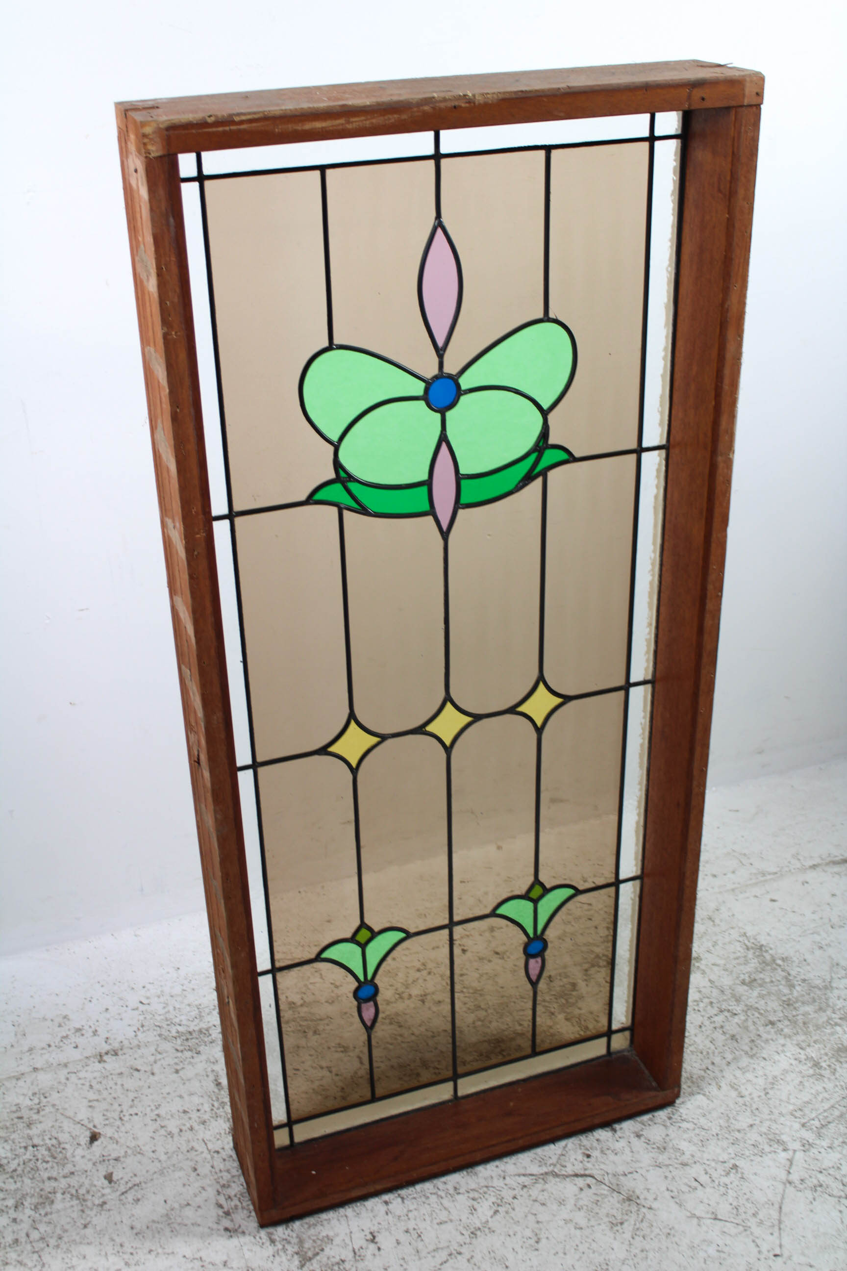 Vibrant Leadlight Windows | Renovators Paradise - Second Hand