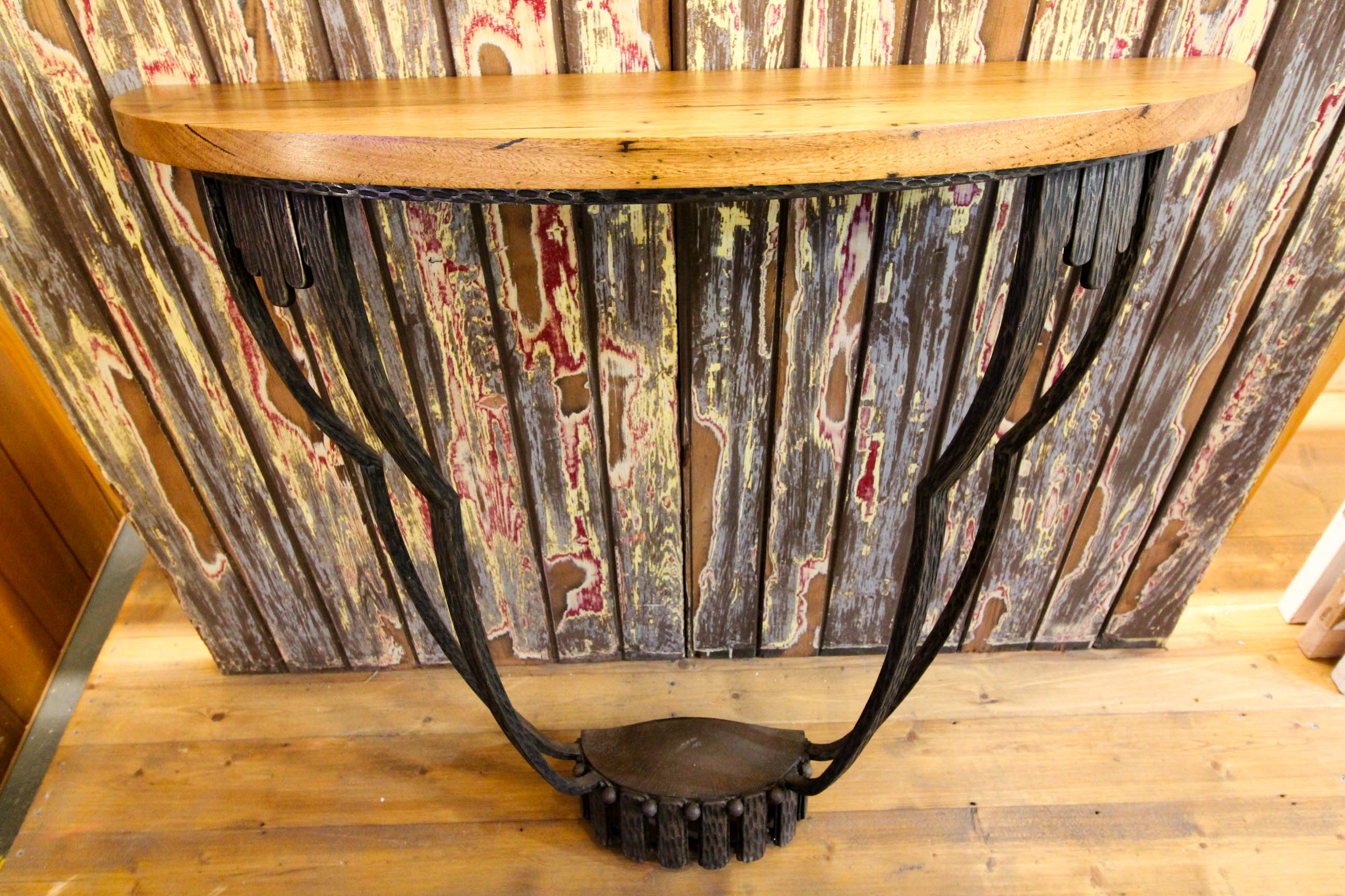 Custom Timber Feature | Renovators Paradise - Hardwood Timber