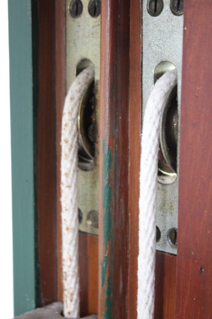 Amazing Rare Sash Window | Renovators Paradise - Excellent Windows