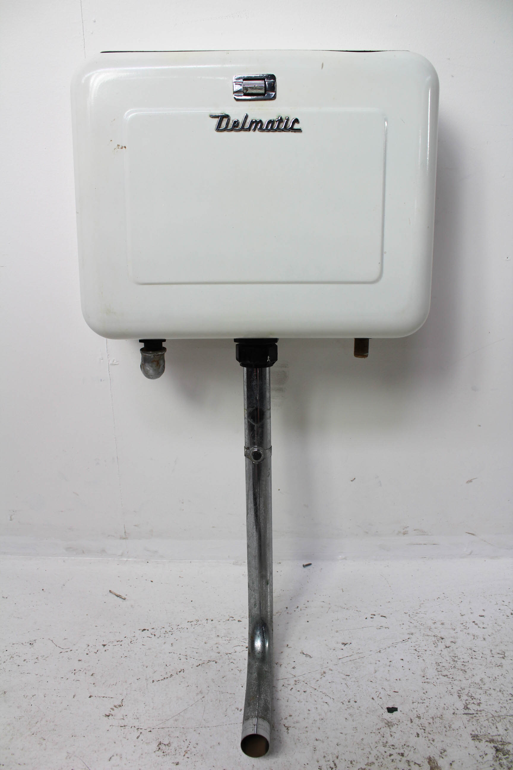 Retro Delmatic Cistern | Renovators Paradise - Cheap