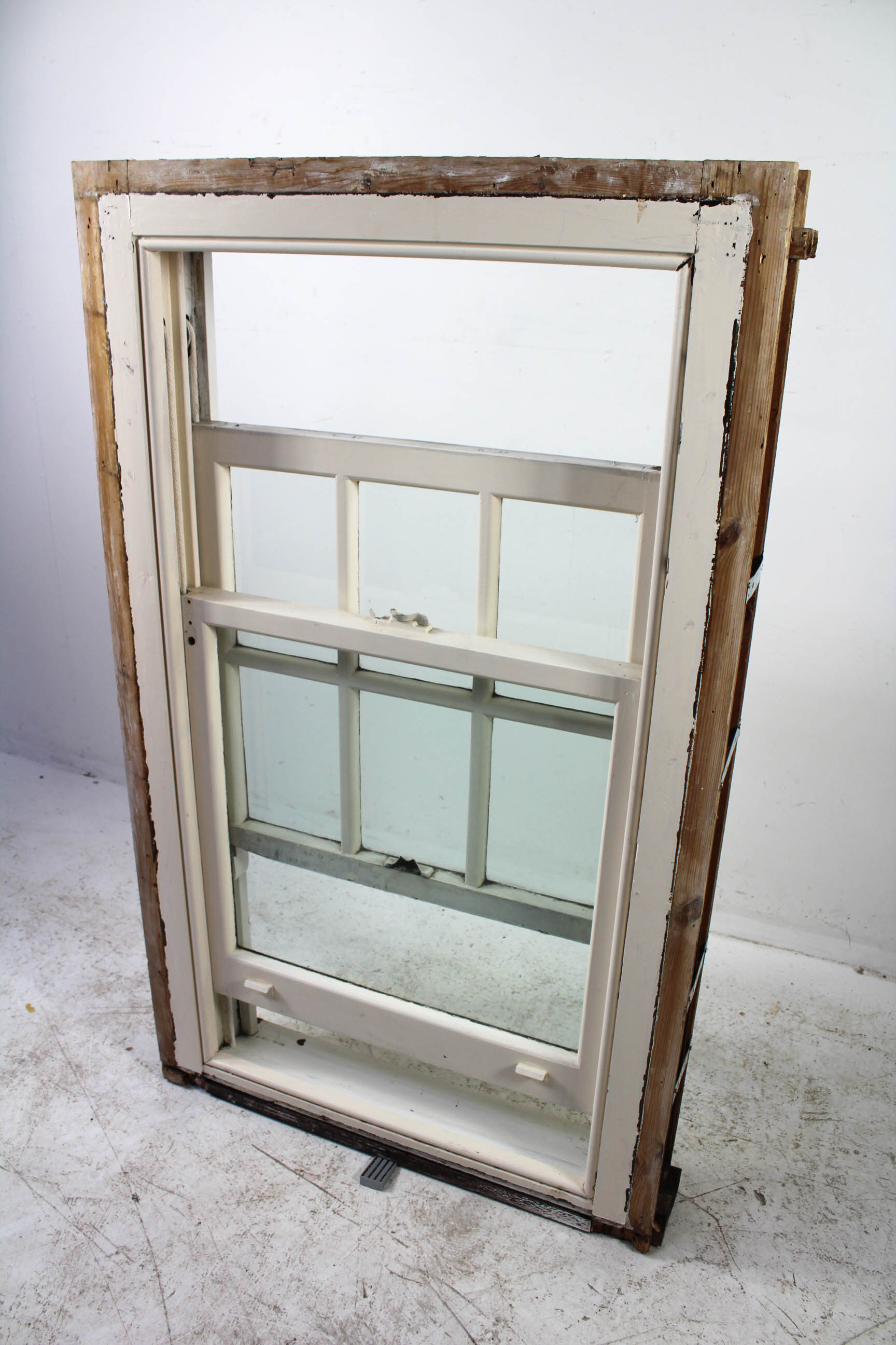 Neat Colonial Sash Window | Renovators Paradise