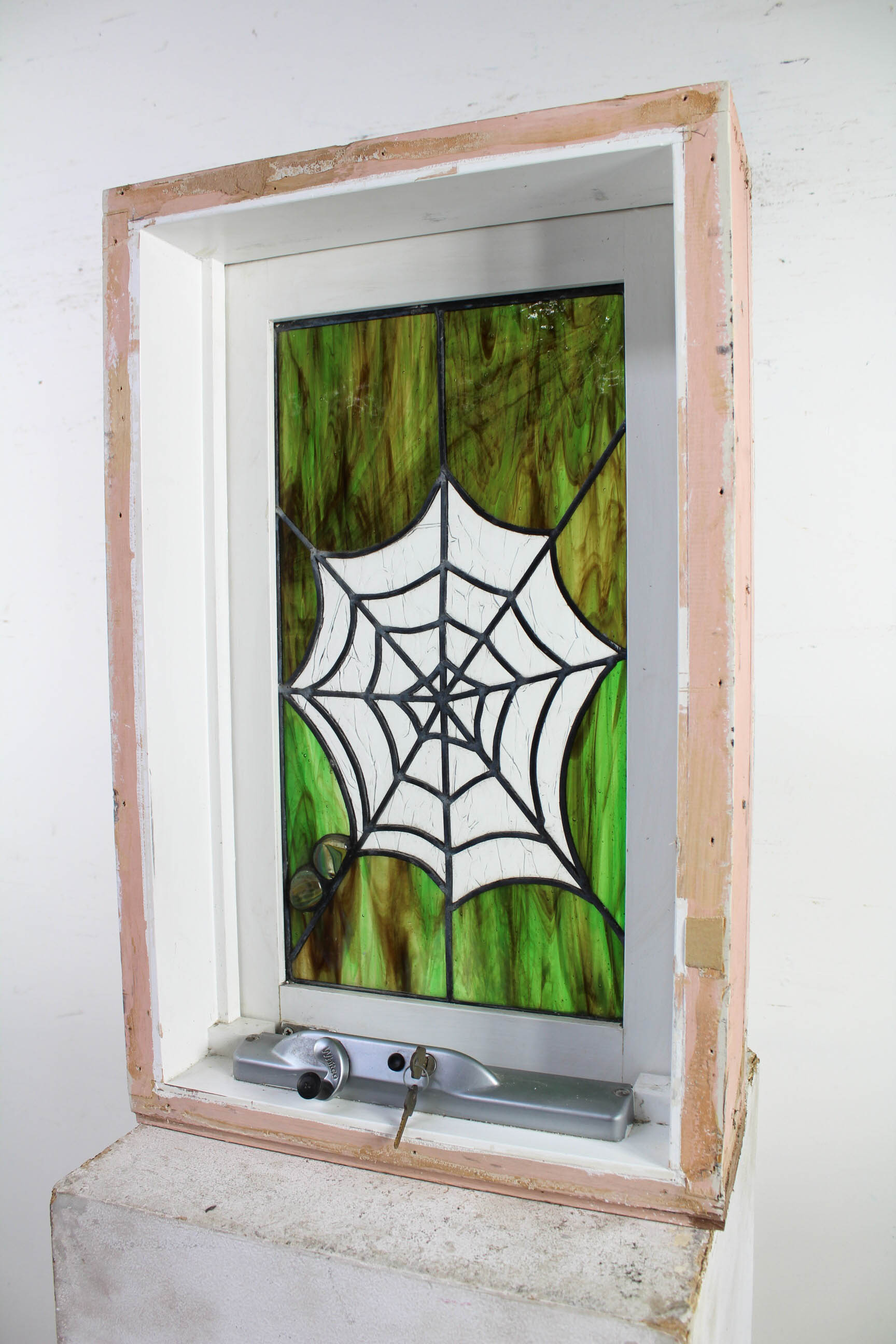 Spiderweb Leadlight Window | Renovators Paradise - Colour
