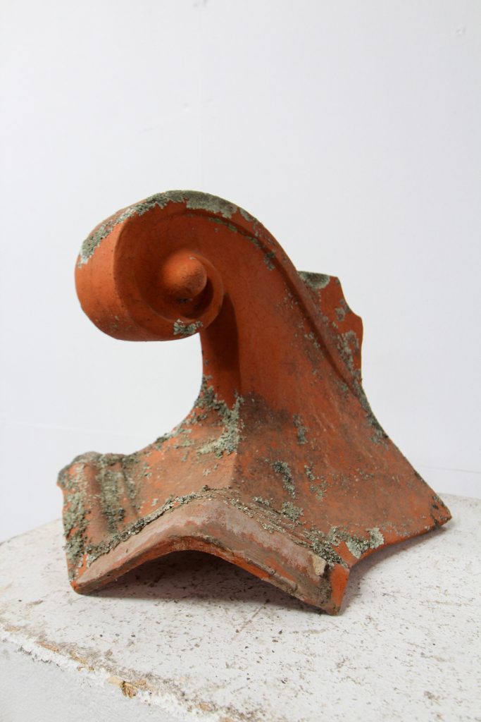 Terracotta Roof Finials | Renovators Paradise Terracotta Roof Finials