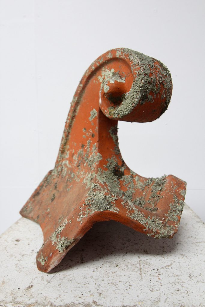 Terracotta Roof Finials | Renovators Paradise Terracotta Roof Finials