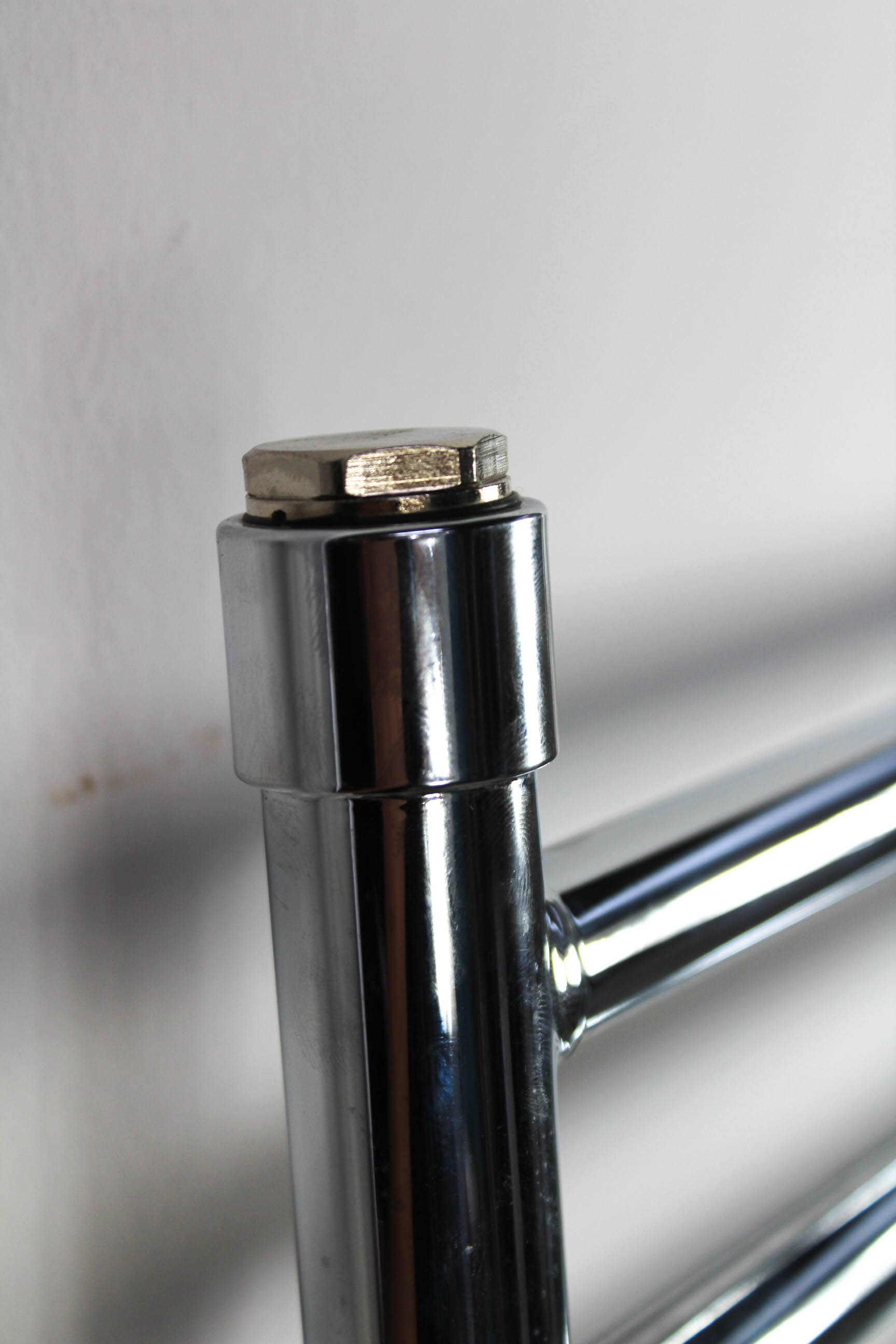 Hydronic Towel Warmer | Renovators Paradise - Recycled