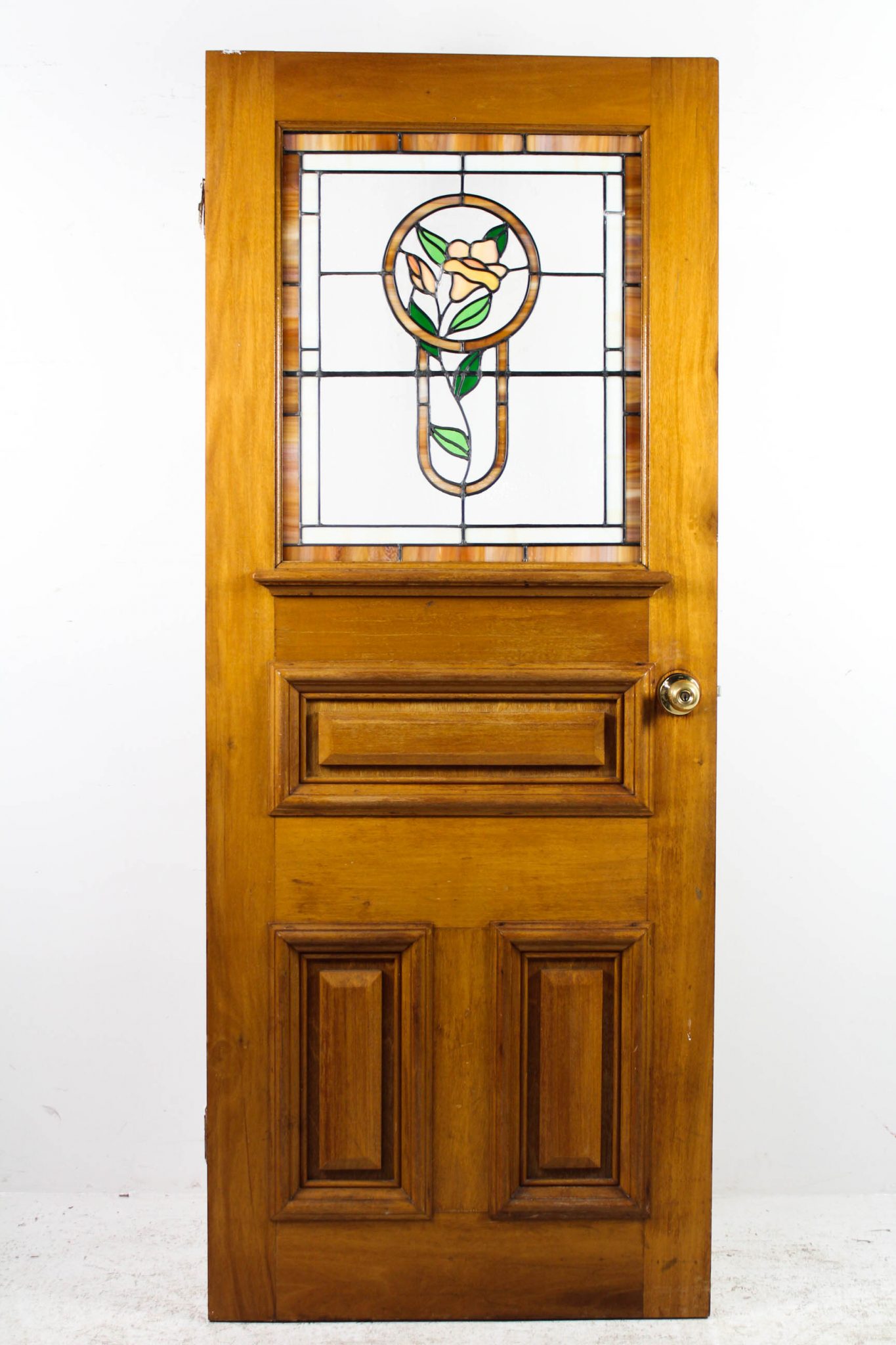 Lilydale Leadlight Front Door | Renovators Paradise - Recycled Doors