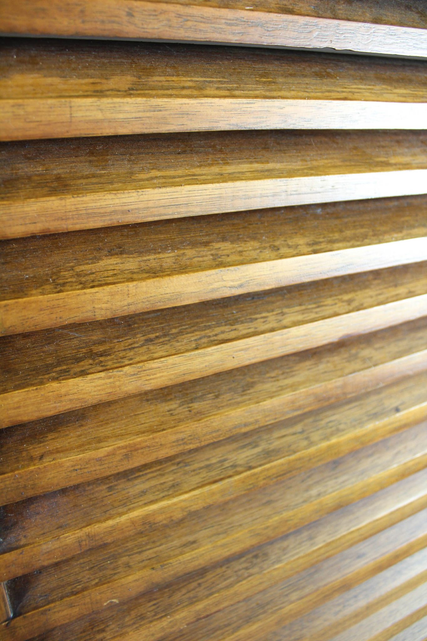 Quality Hardwood Louvre Doors | Renovators Paradise - Second Hand