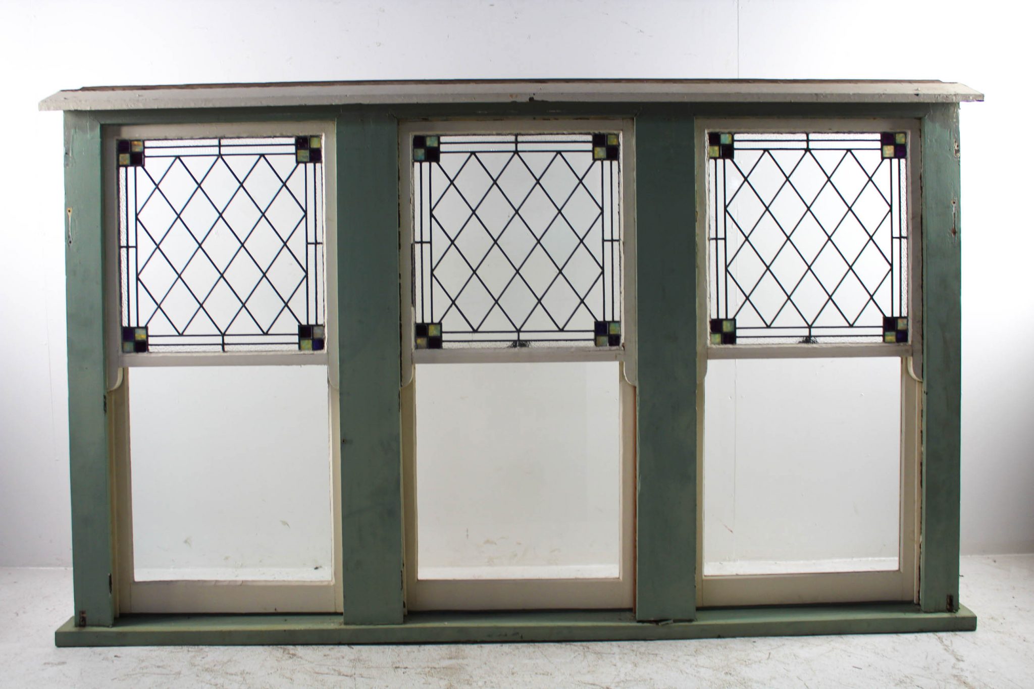 Stunning Triple Sash Window | Renovators Paradise Stunning Triple