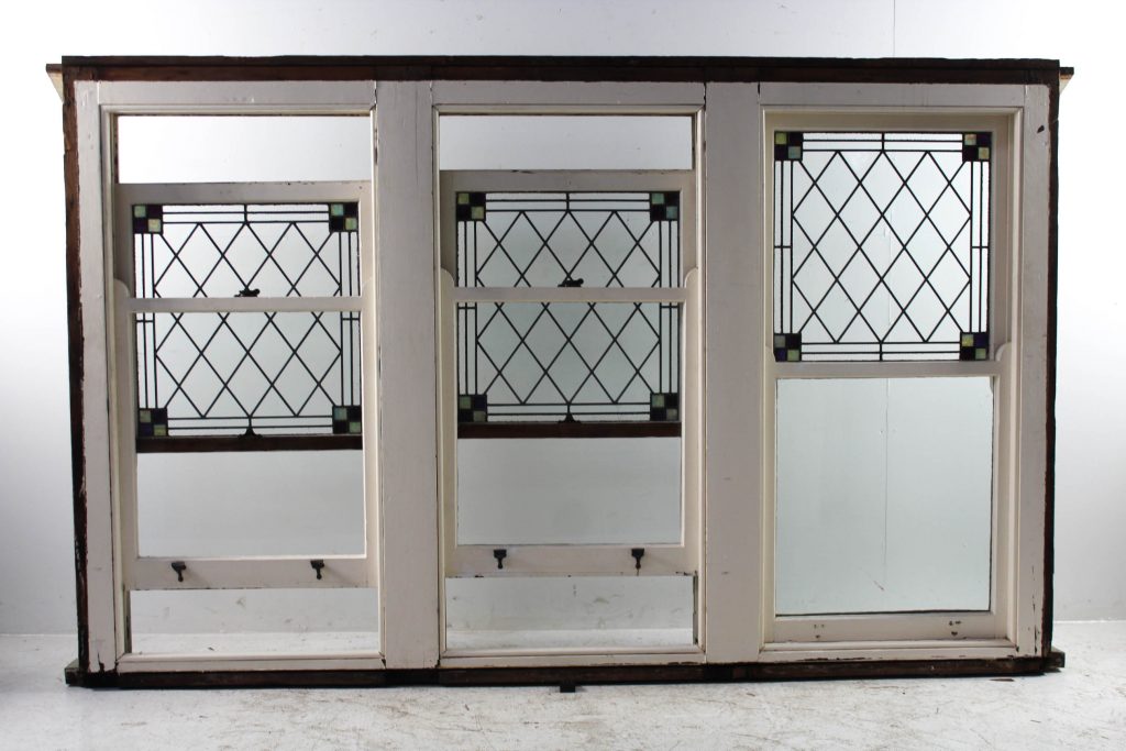 Stunning Triple Sash Window | Renovators Paradise Stunning Triple