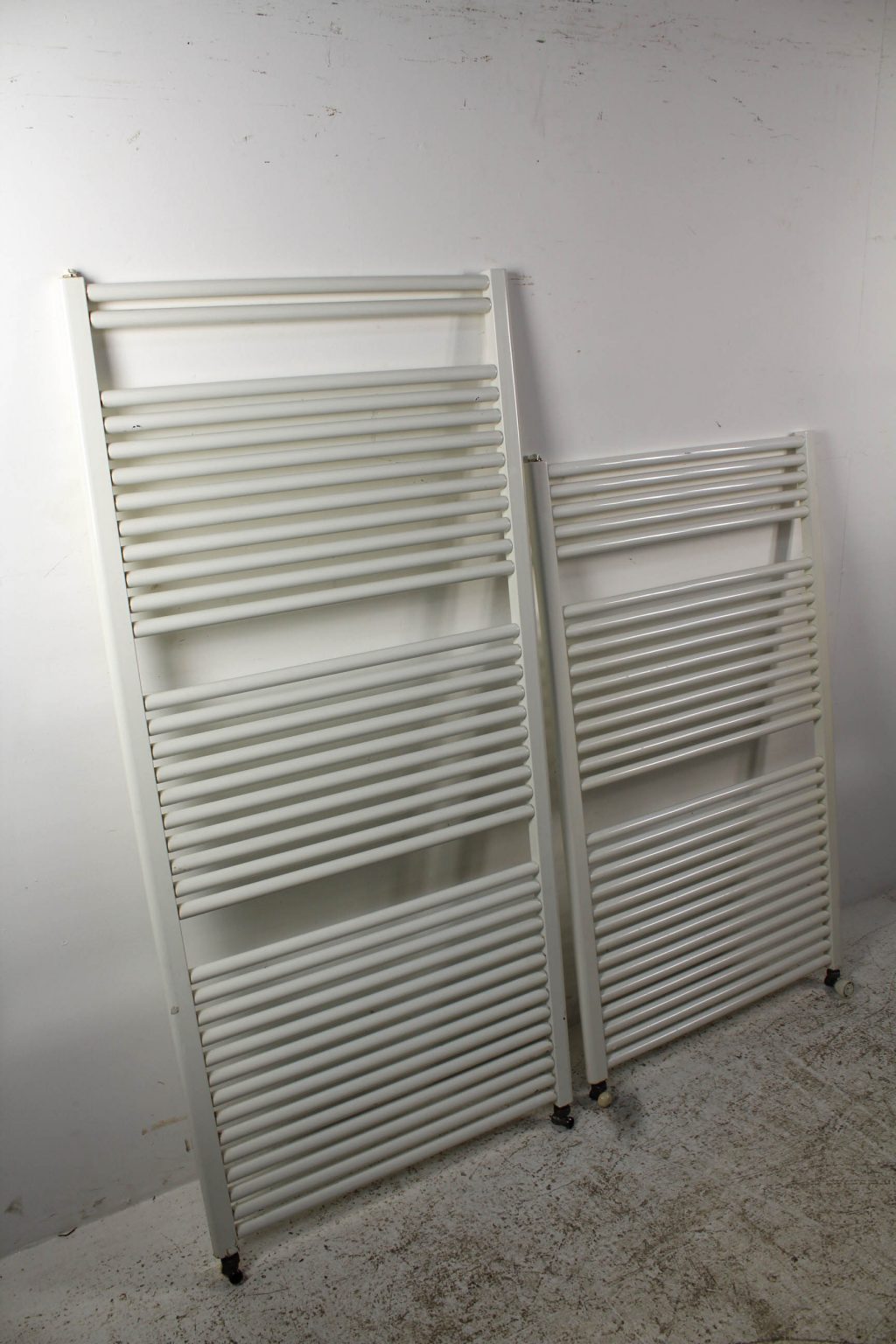 Hydronic Towel Warmers | Renovators Paradise