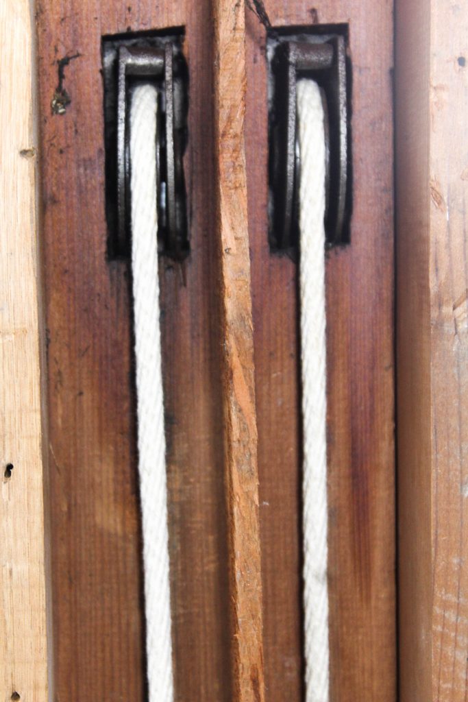 Restored Colonial Sash Windows | Renovators Paradise - Recycled