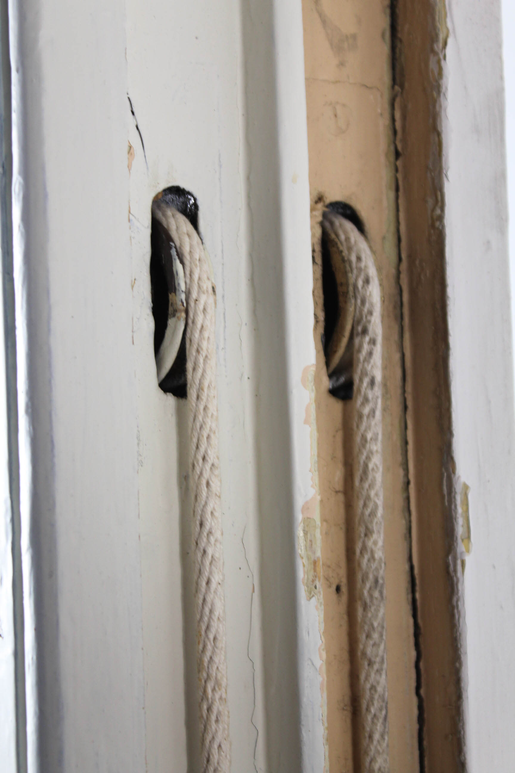 Fluted Glass Sash Window | Renovators Paradise Glass Sash Window