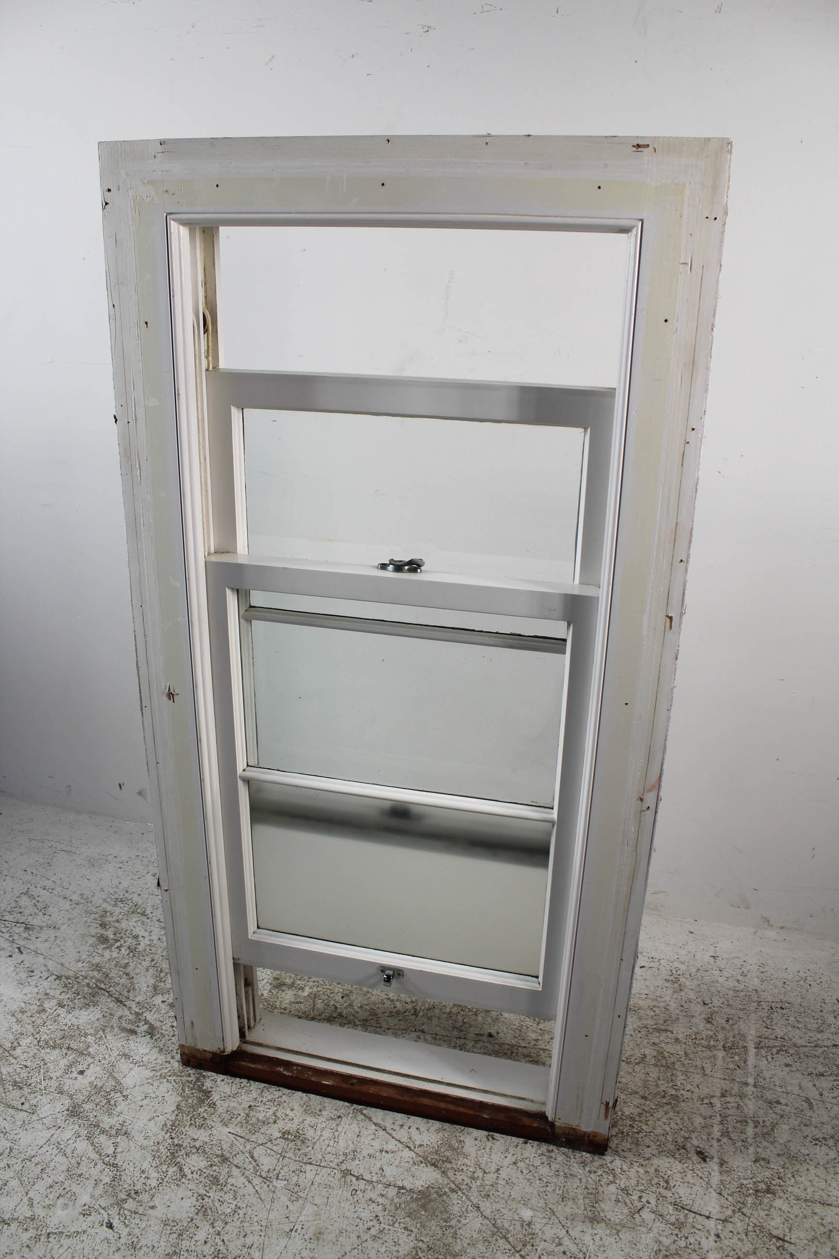 Toorak Bathroom Sash Window | Renovators Paradise Sash Window