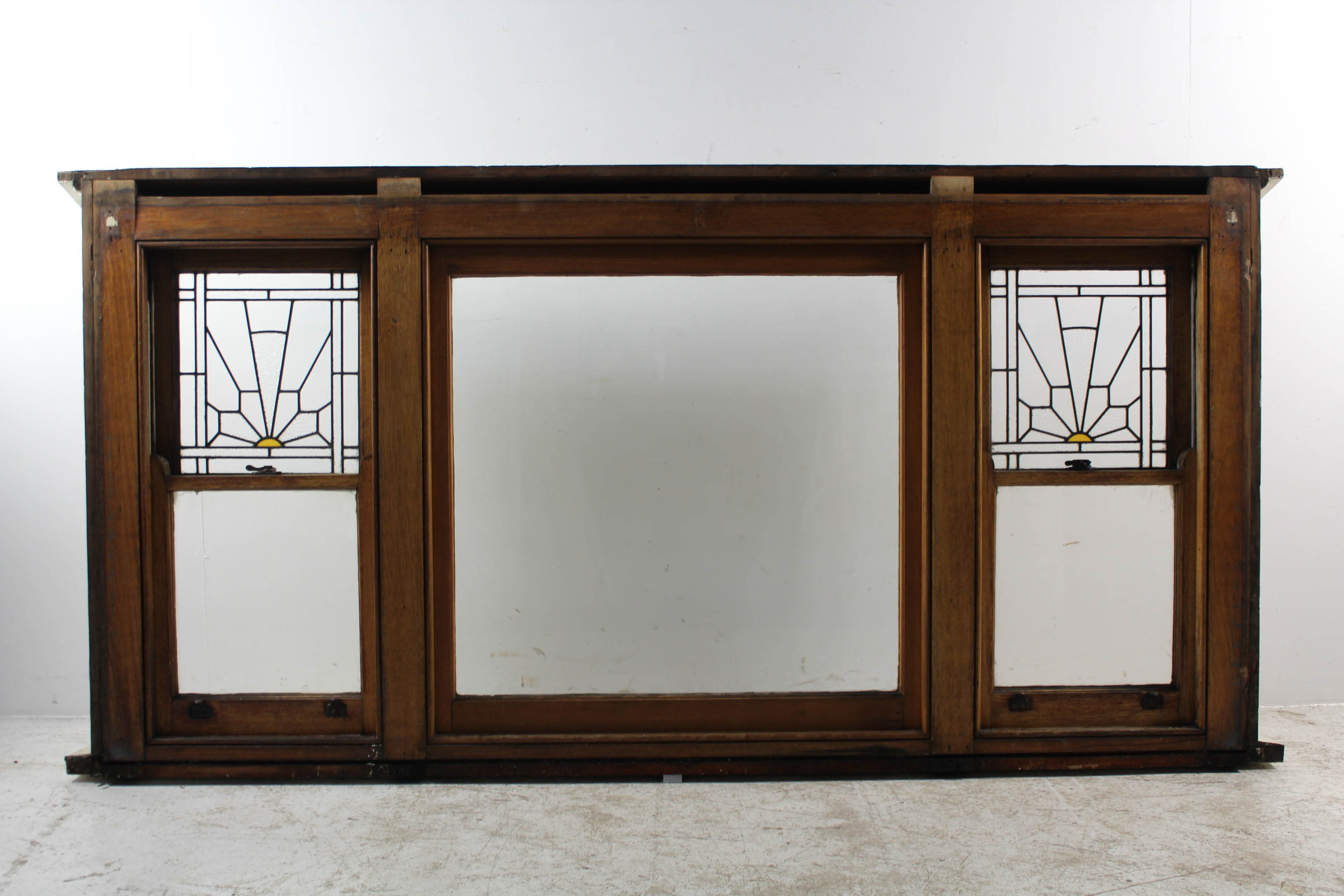 Bentleigh Art Deco Window | Renovators Paradise Deco Window