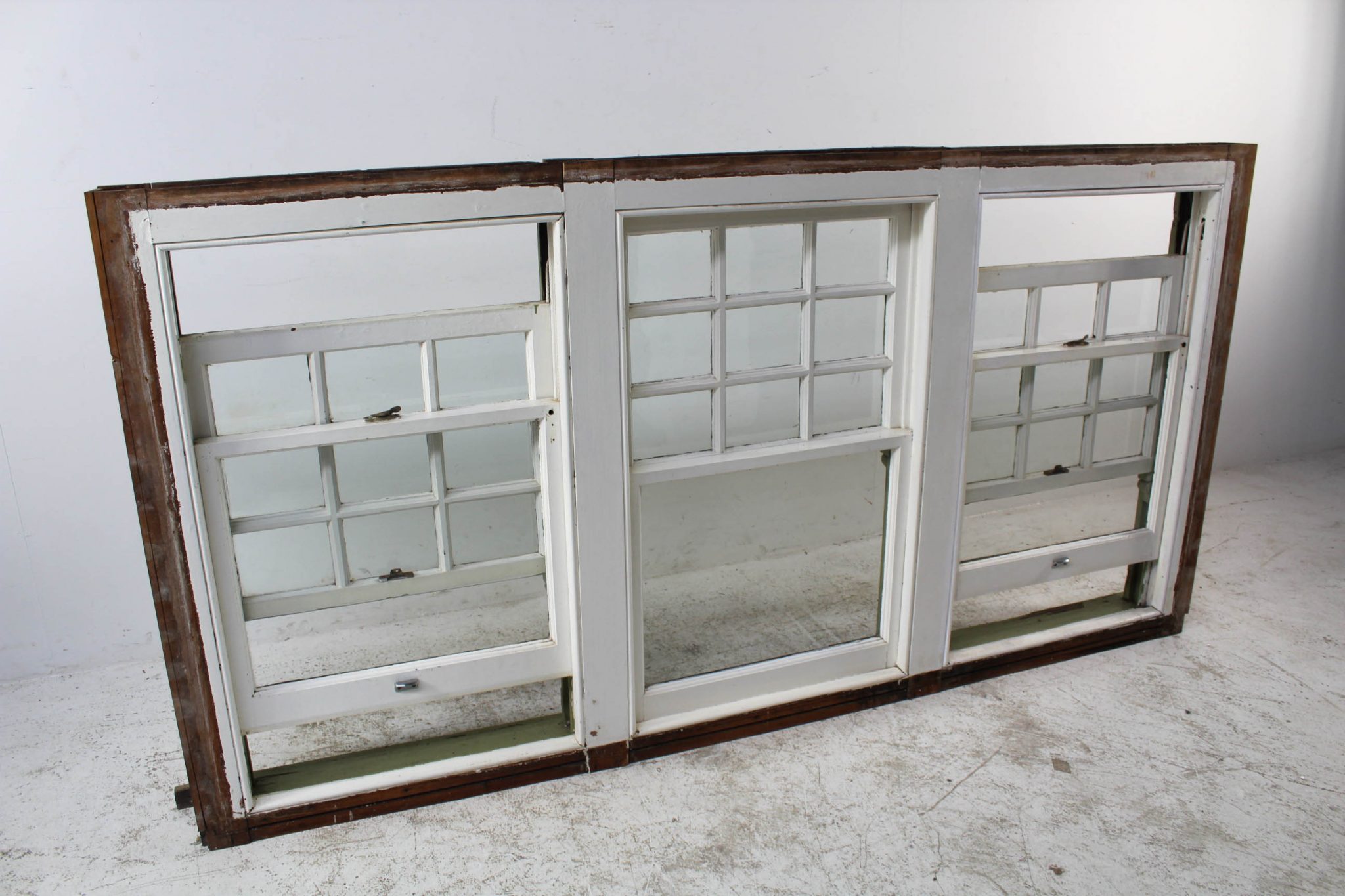 Triple Colonial Sash Window | Renovators Paradise Colonial Sash Window