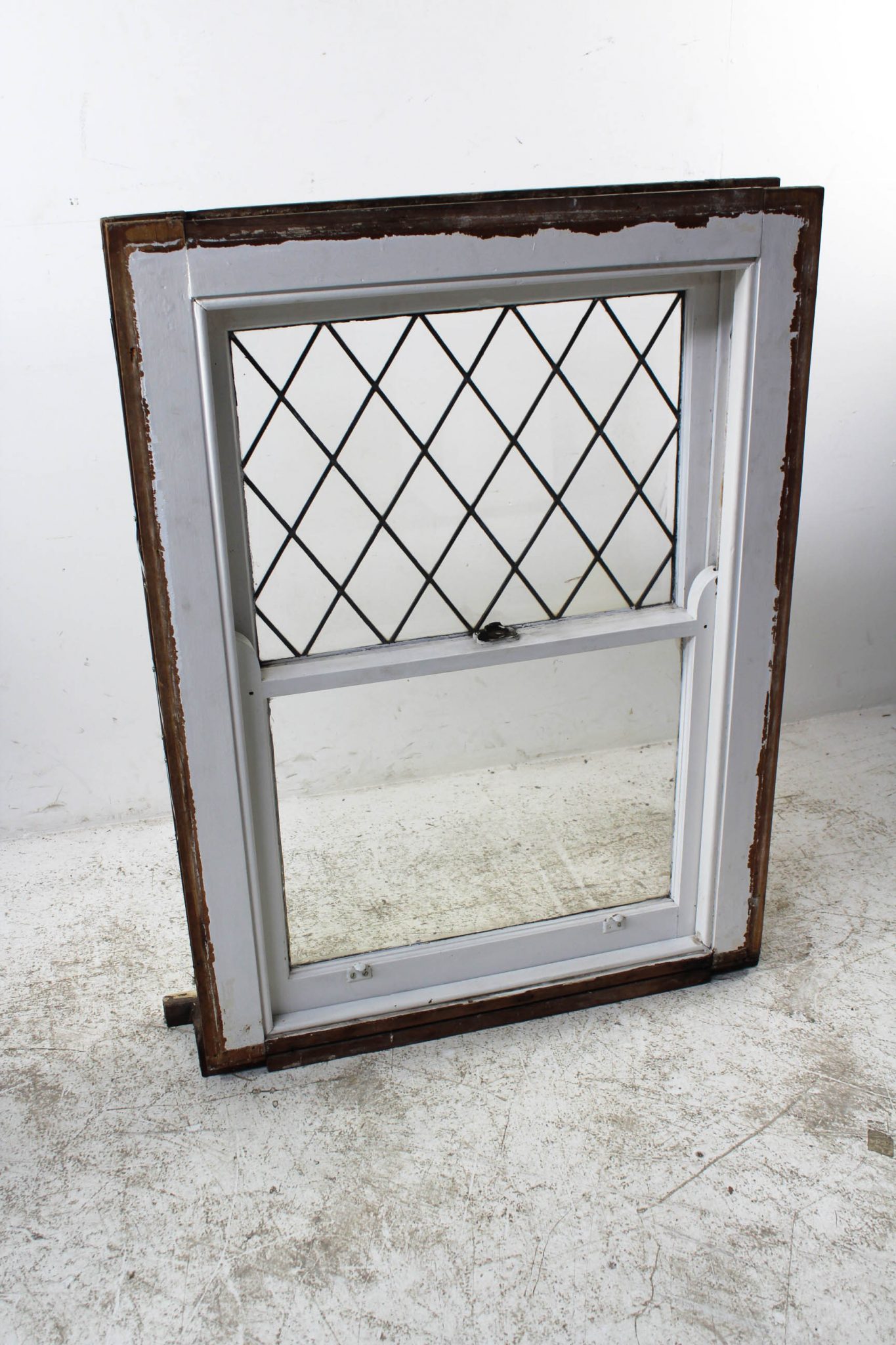 Kew Diamond Leadlight Window | Renovators Paradise Leadlight Window