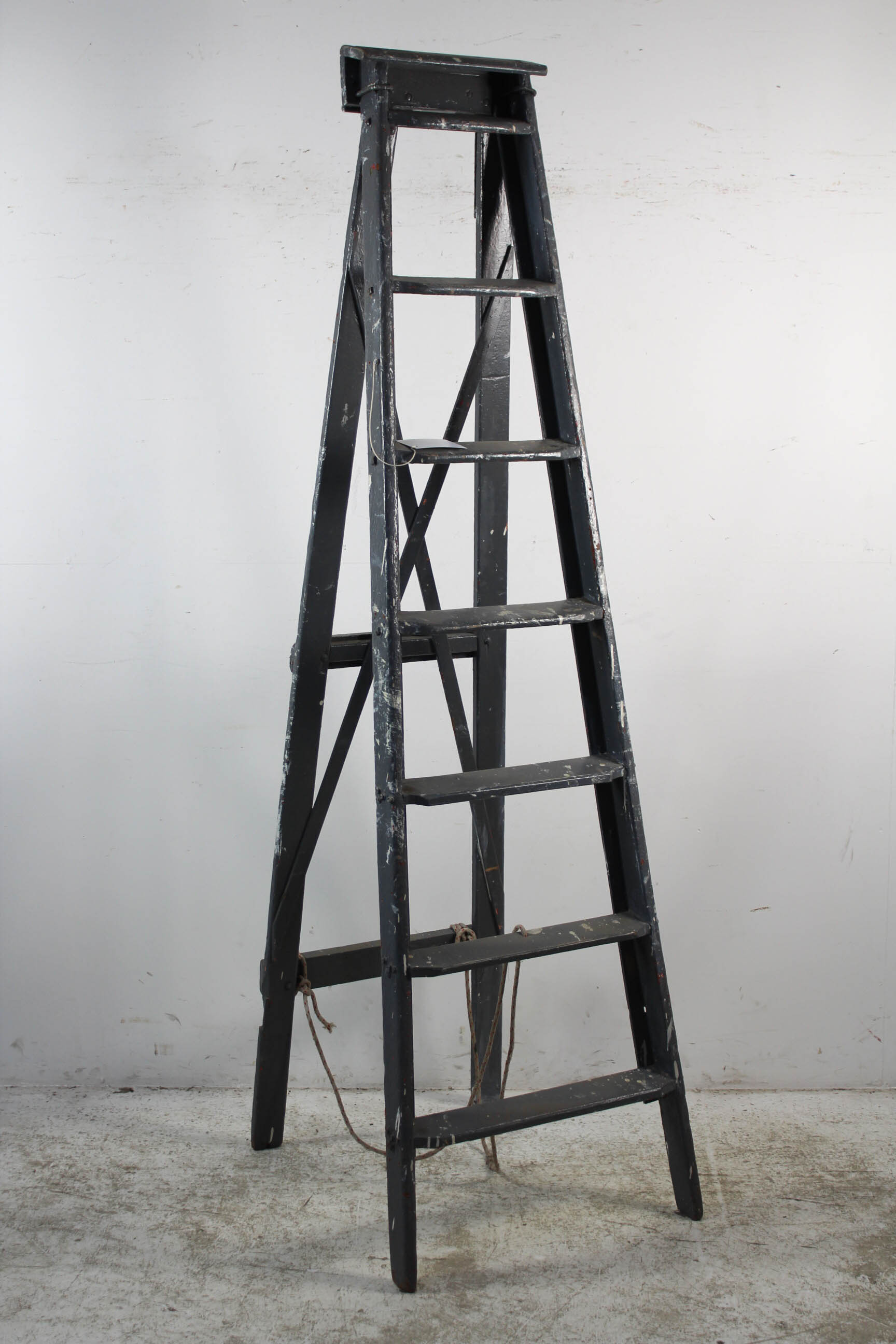 Classic Timber Ladder | Renovators Paradise Classic Timber Ladder