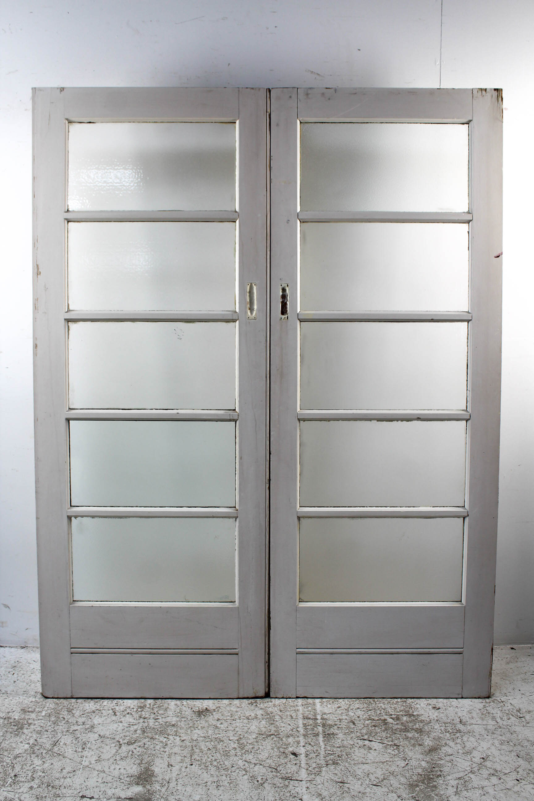 Post War Glass Set | Renovators Paradise Post War Glass Set