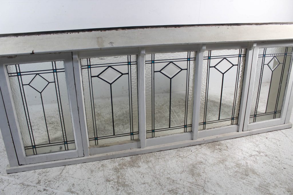 Rare Leadlight 5 Pane Window | Renovators Paradise