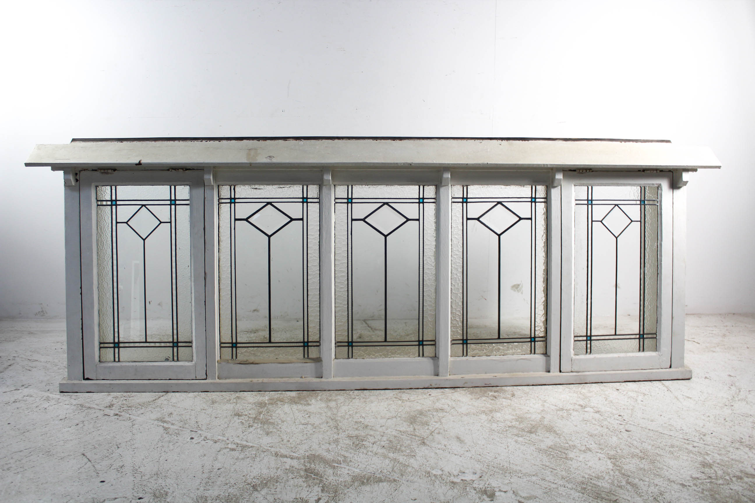 Rare Leadlight 5 Pane Window | Renovators Paradise