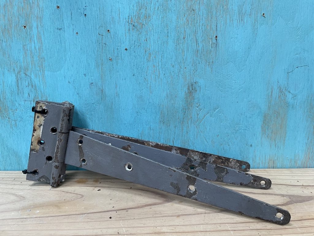 Barn Hinge Sets | Renovators Paradise