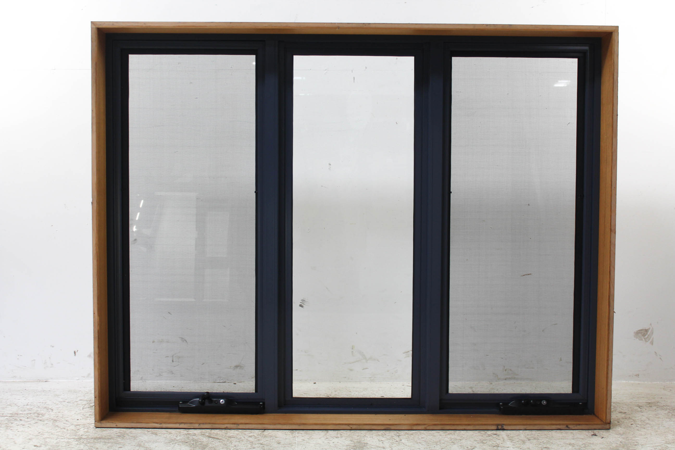 Three Pane Awning Window | Renovators Paradise - recycled windows