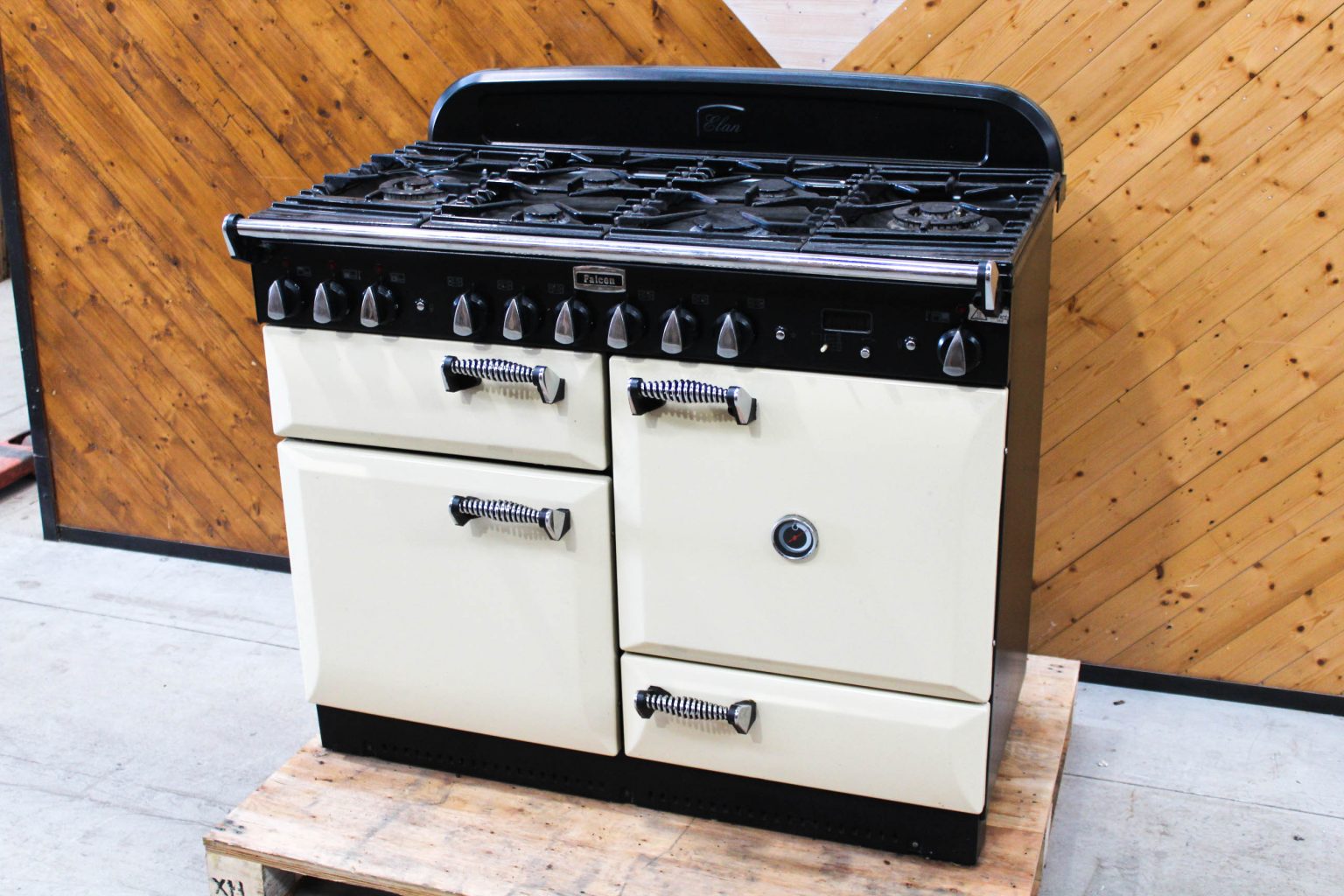 Falcon Freestanding Oven | Renovators Paradise Falcon Freestanding