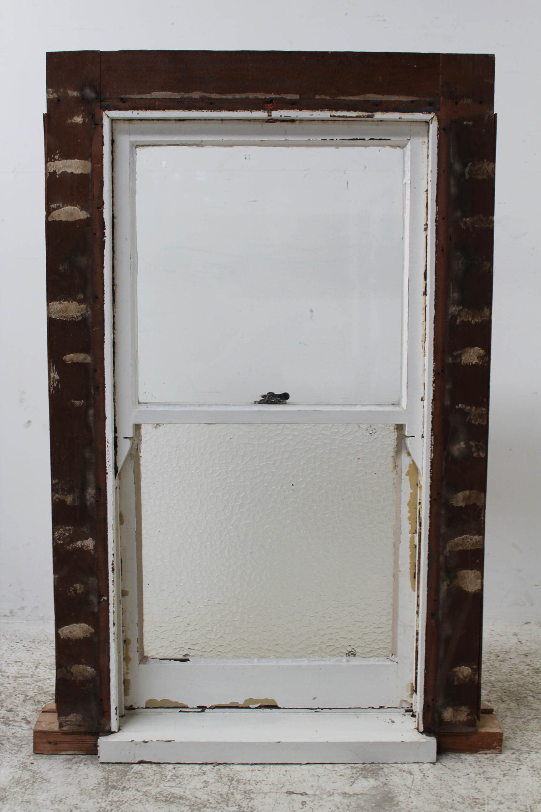 Recycled Bathroom Sash Window | Renovators Paradise Sash Window
