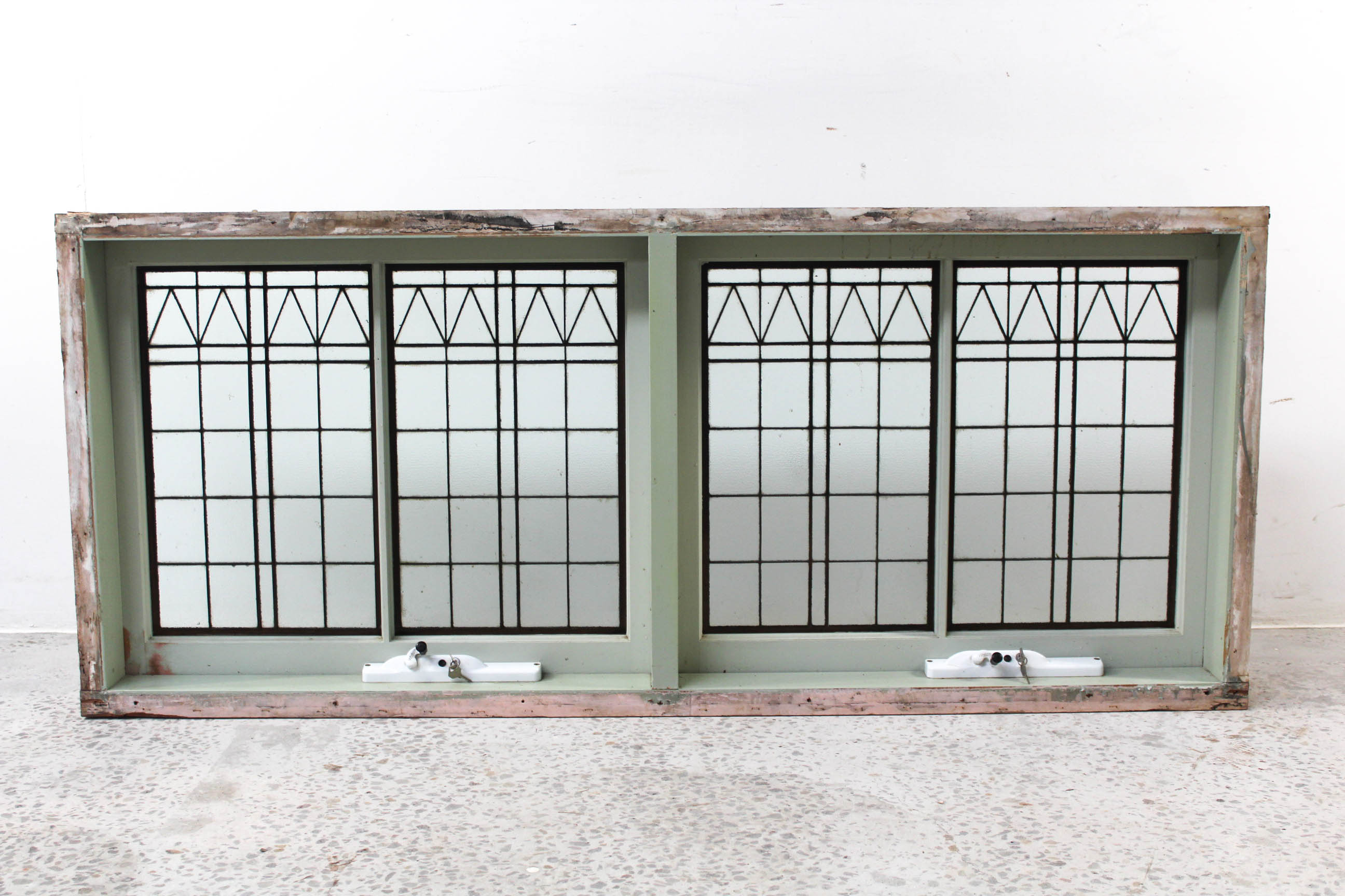 Double Leadlight Awning Window | Renovators Paradise Awning Window