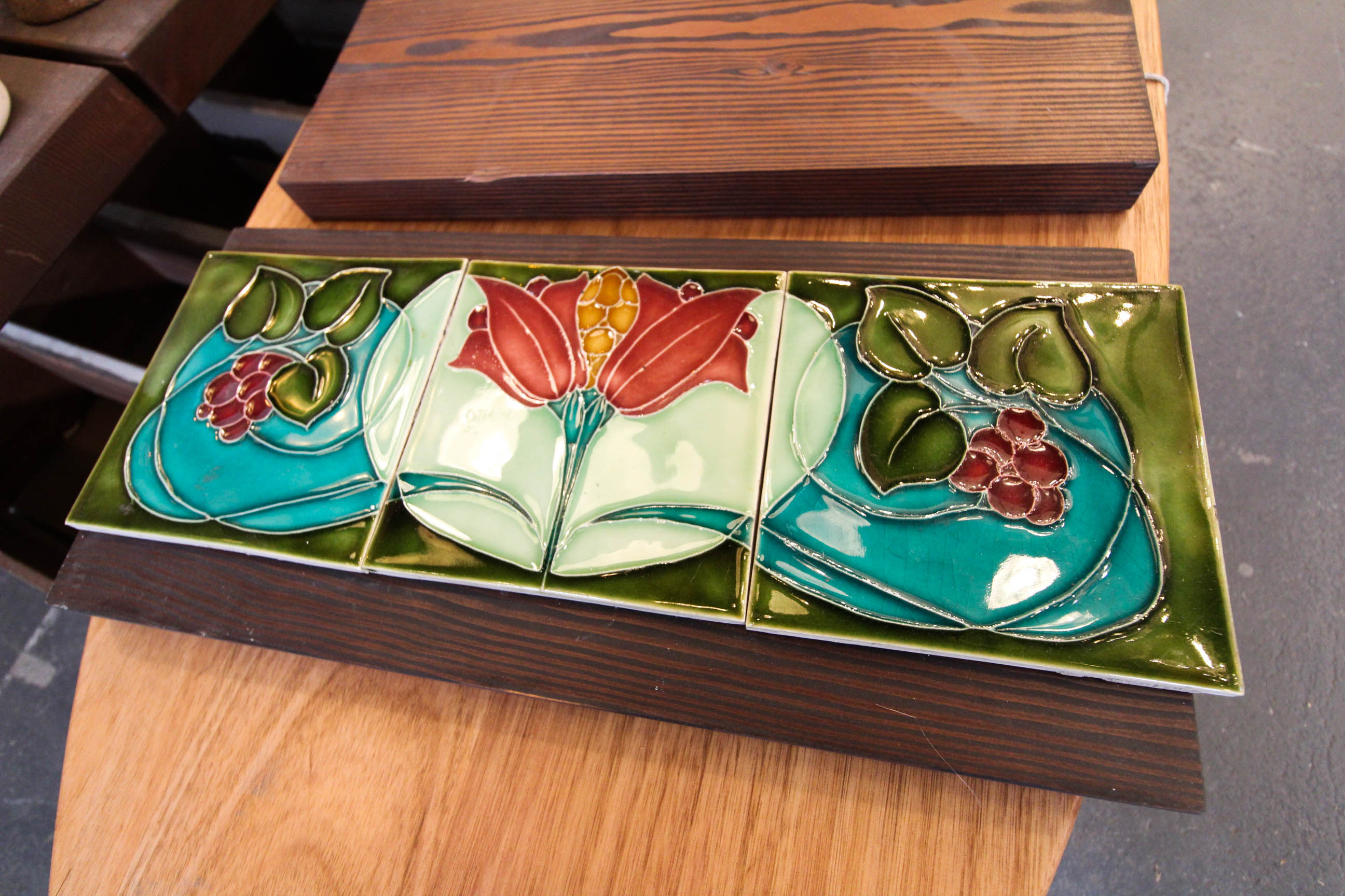 Elegant Tile Set | Renovators Paradise Elegant Tile Set