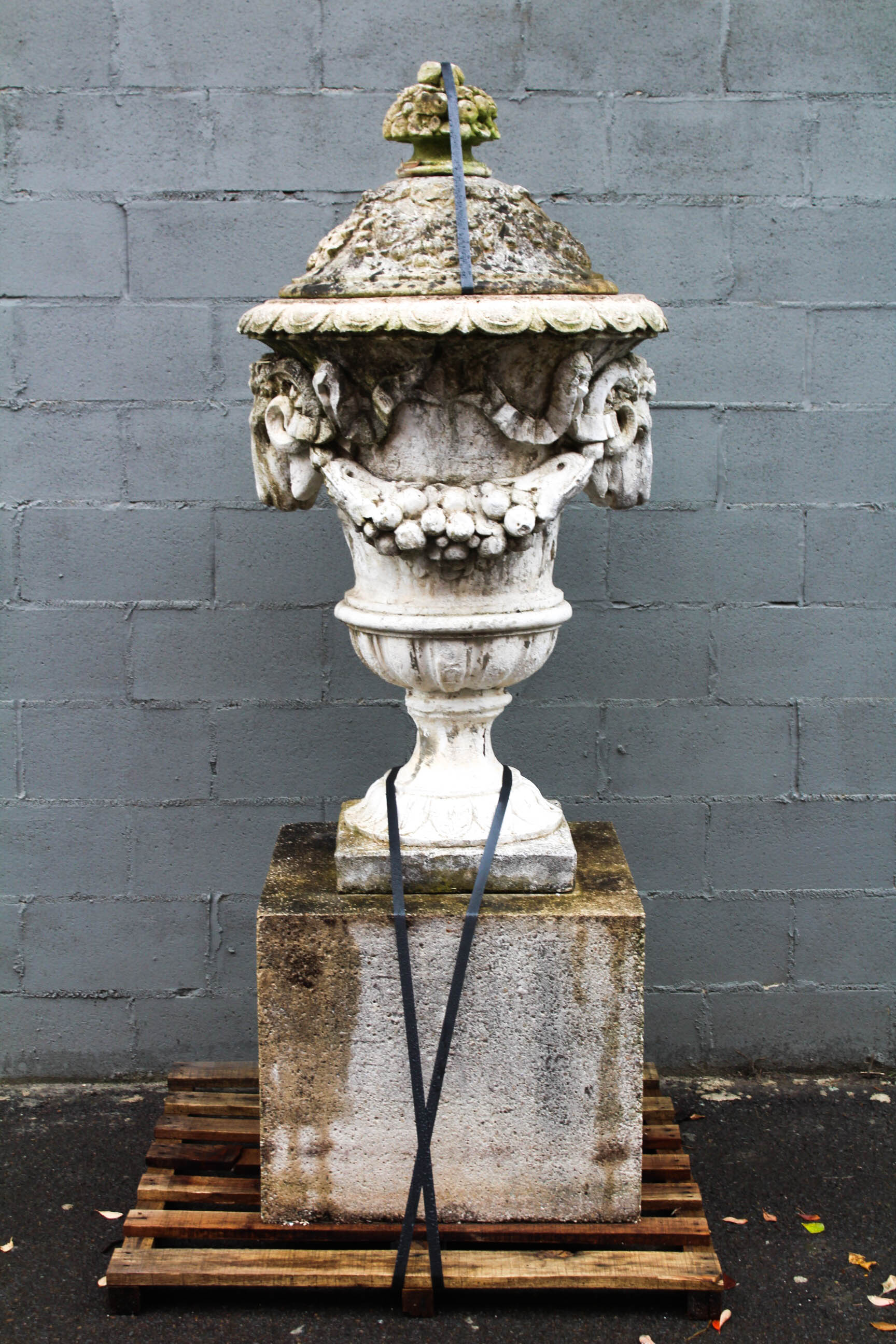 Outstanding Garden Features | Renovators Paradise Garden Features