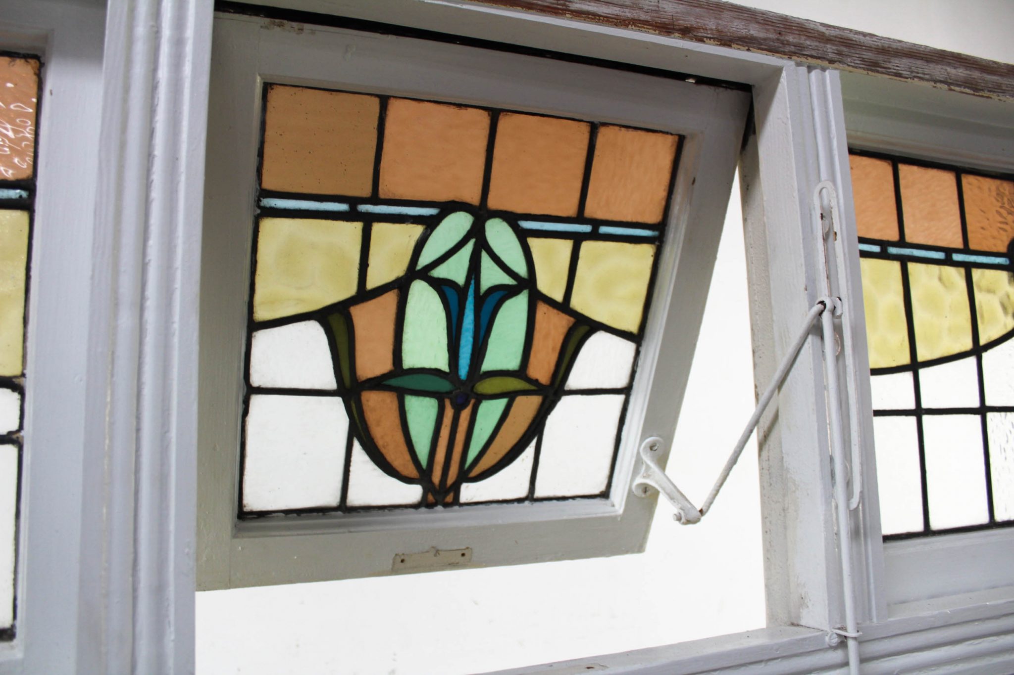 Essendon Leadlight Bay Window | Renovators Paradise Bay Window