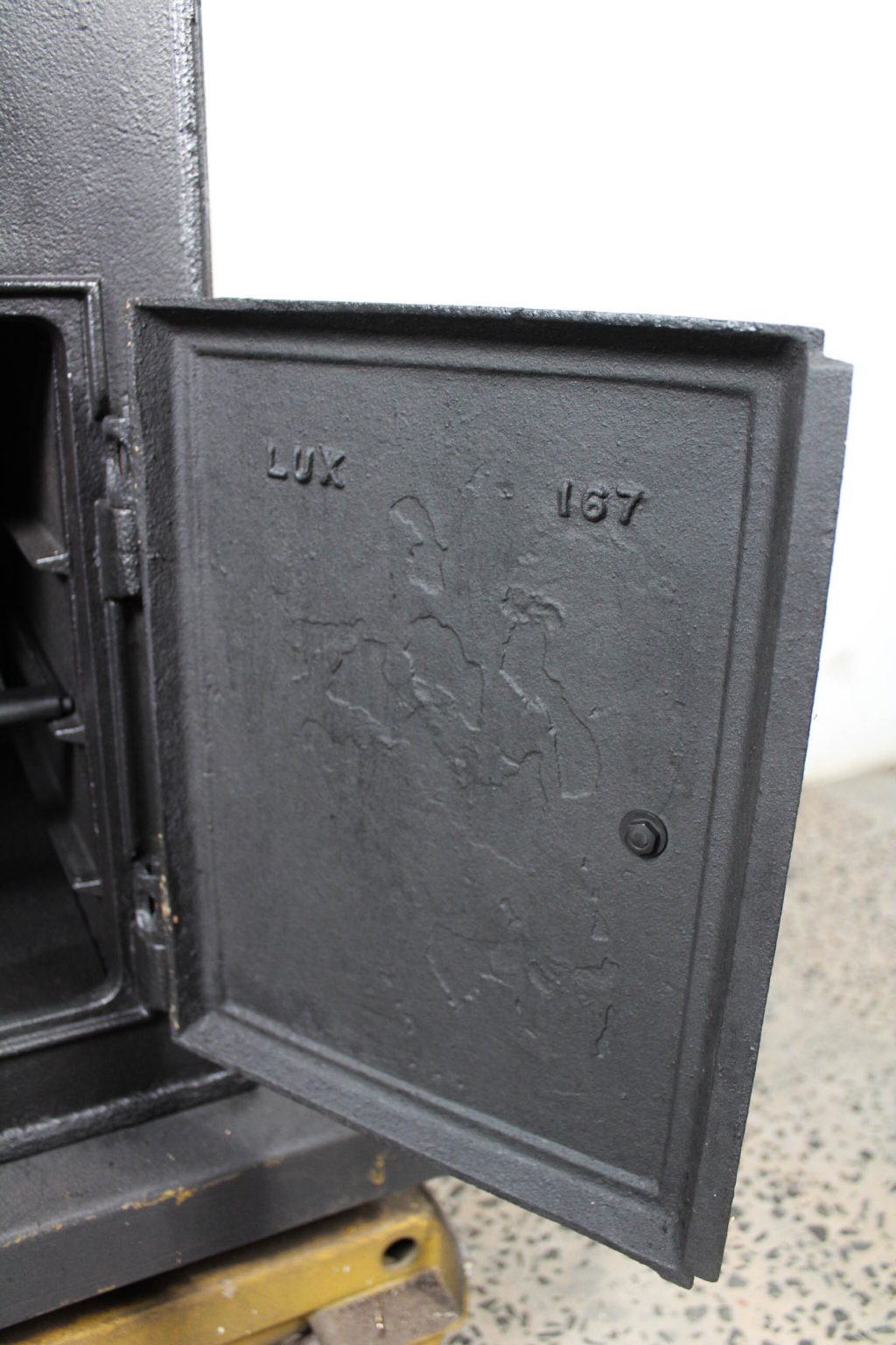 Restored Lux Wood Oven | Renovators Paradise Lux Wood Oven
