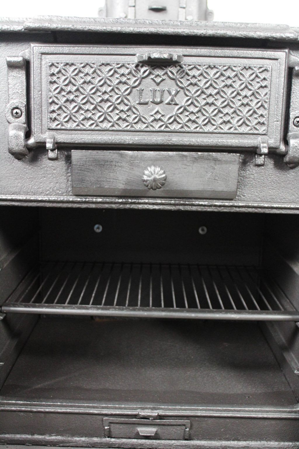 Restored Lux Wood Oven | Renovators Paradise Lux Wood Oven