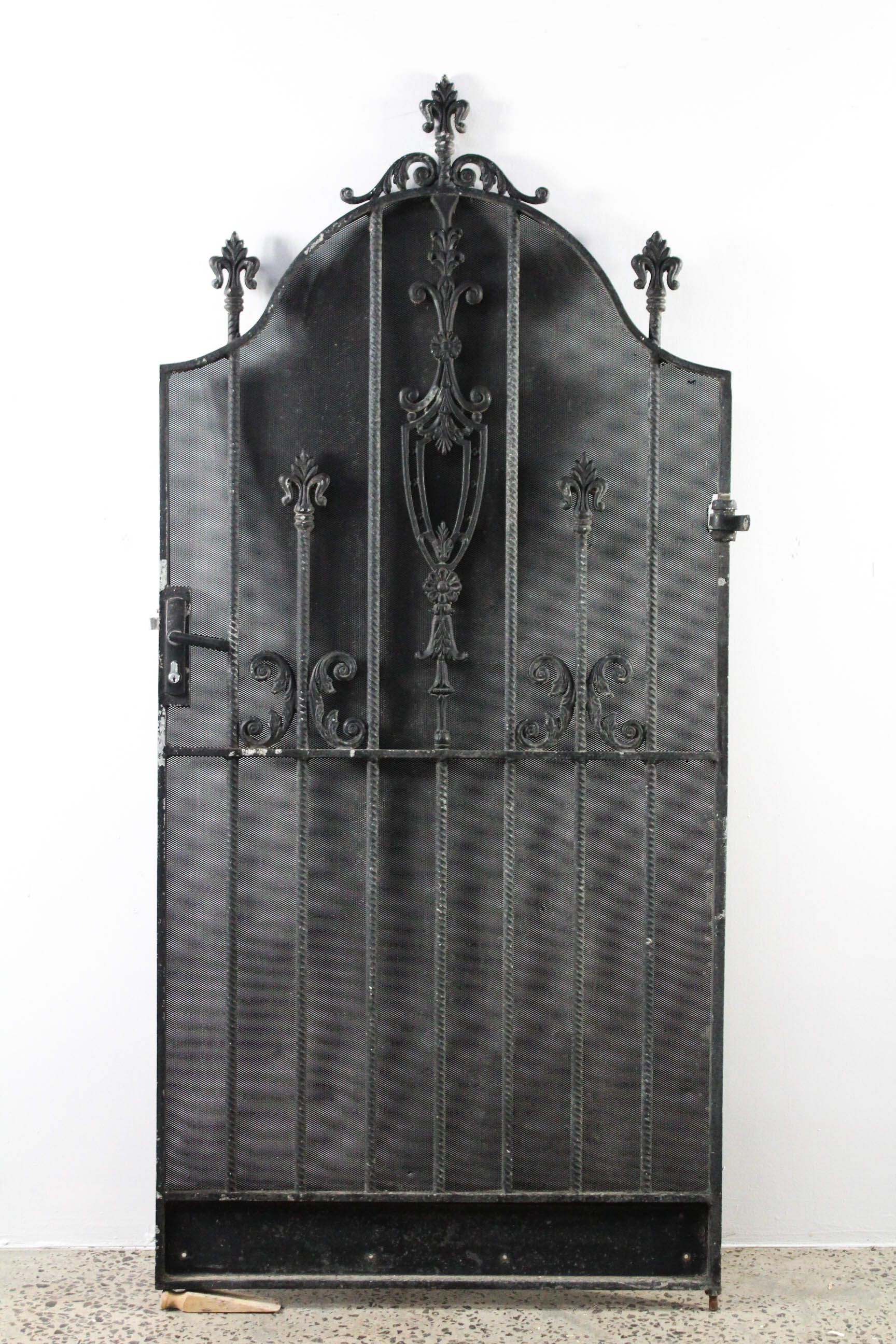 Heavy Duty Gate | Renovators Paradise Heavy Duty Gate